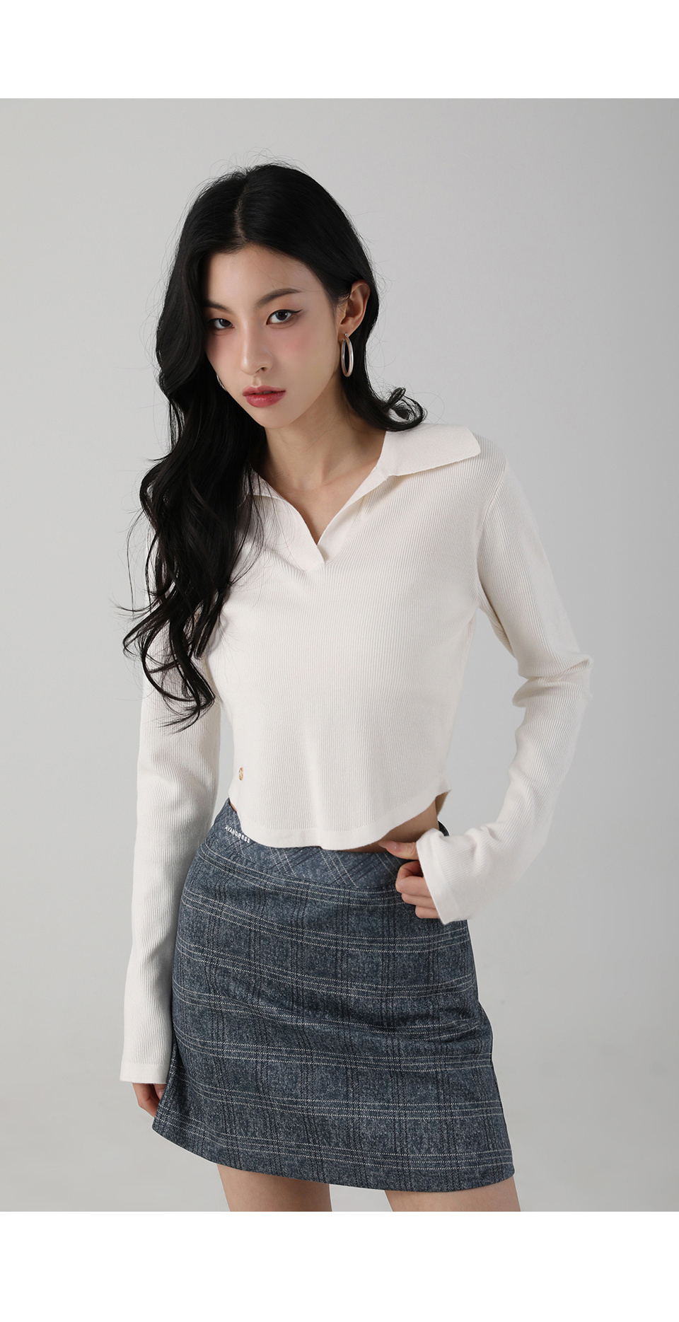 MUSINSA | AVANDRESS Ant Waist Collar Knit IVORY