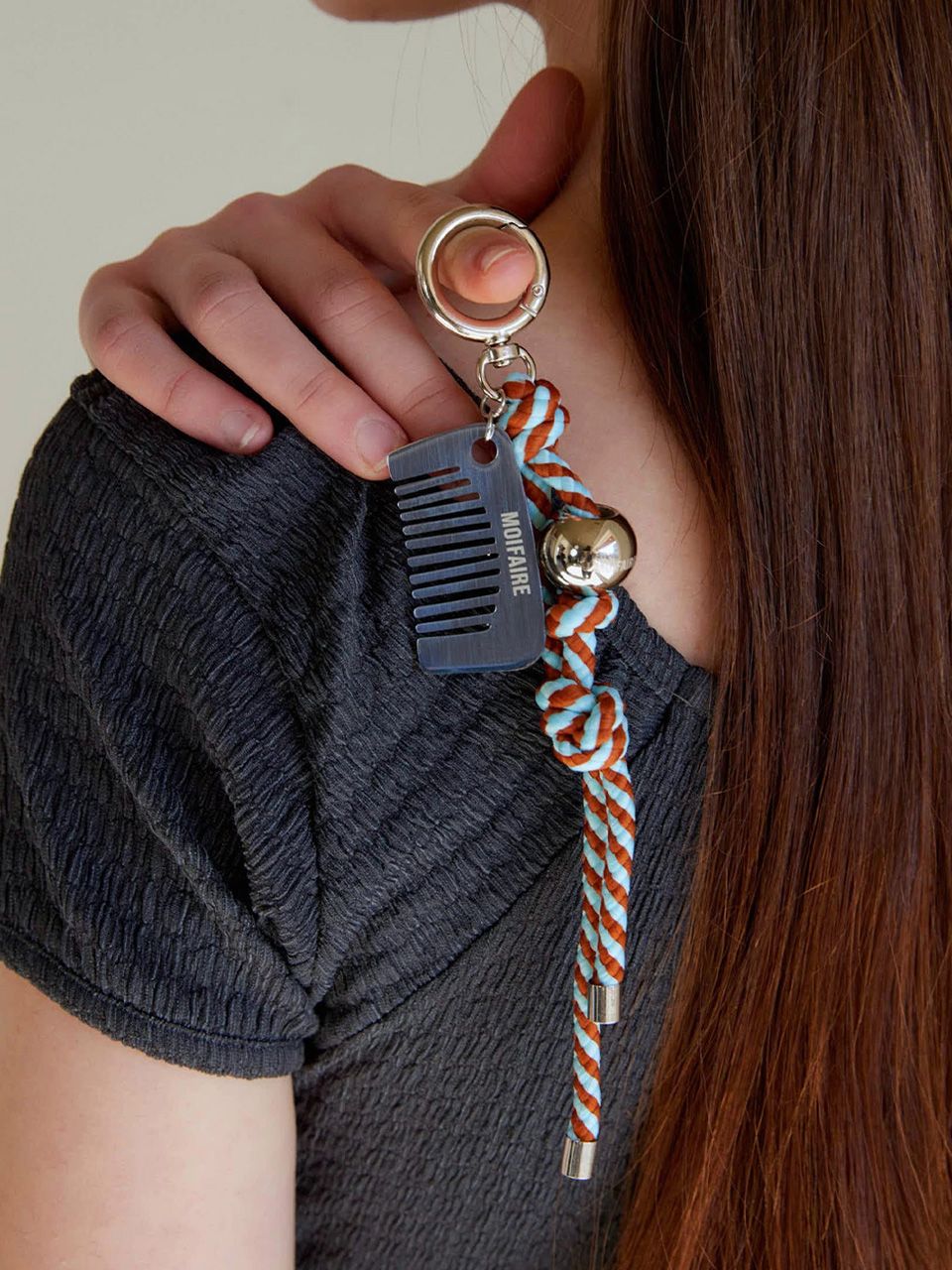 MUSINSA公式 | MOIFAIRE ROPE COMB KEYRING / SKYBLUE