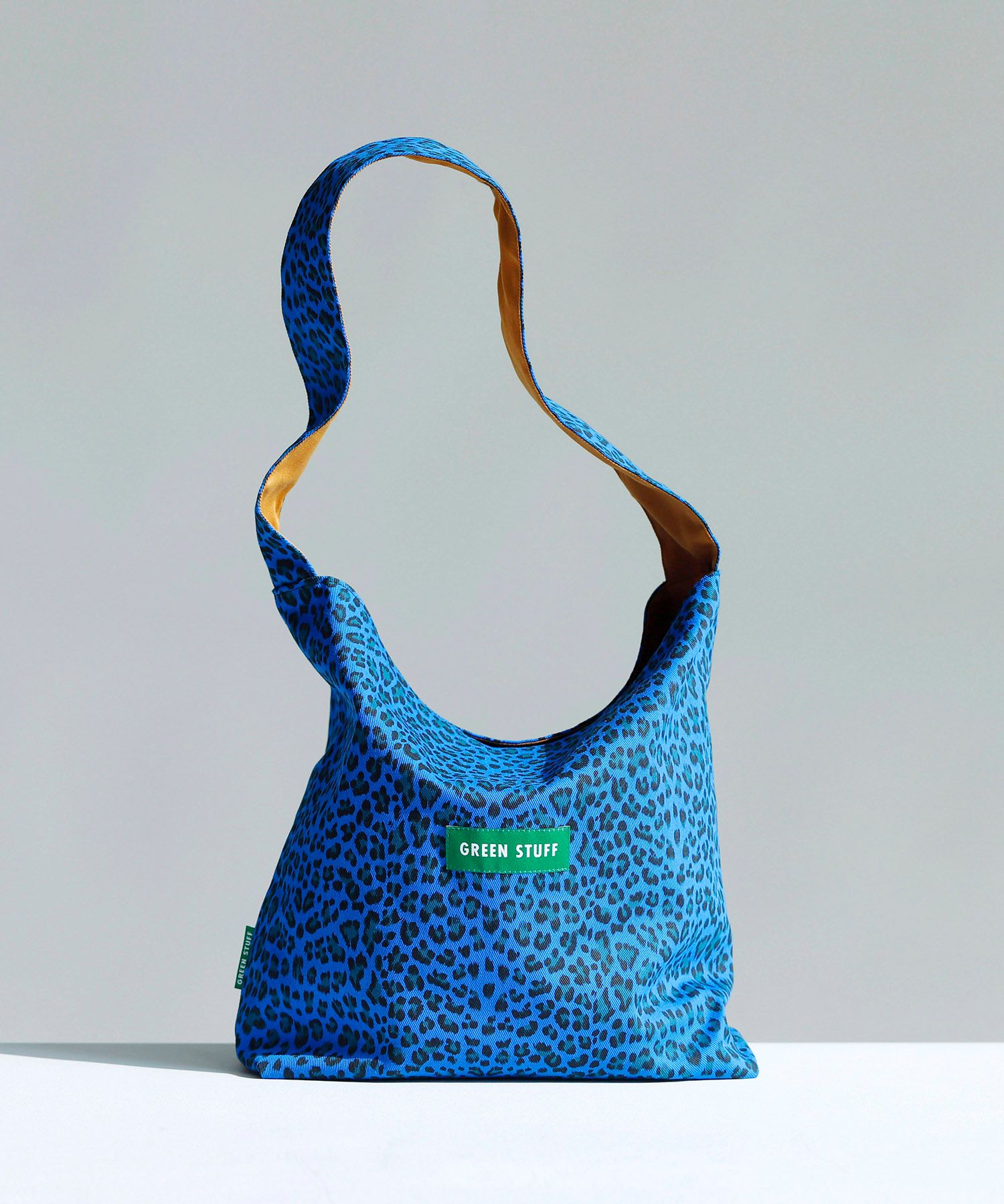 MUSINSA公式 | GREEN STUFF seem full bag 62 - leopard blue