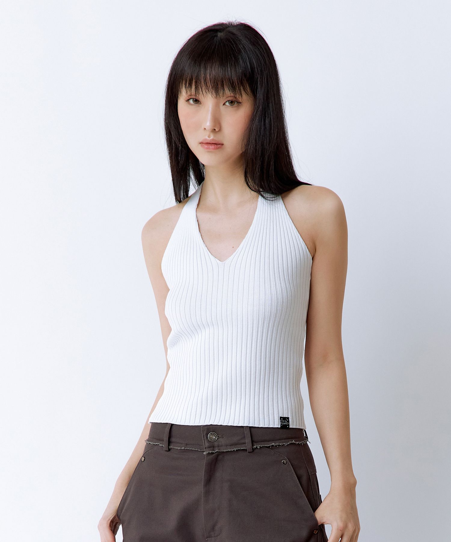 MUSINSA公式 | ROUGHNECK Basic Halter Knit Top White