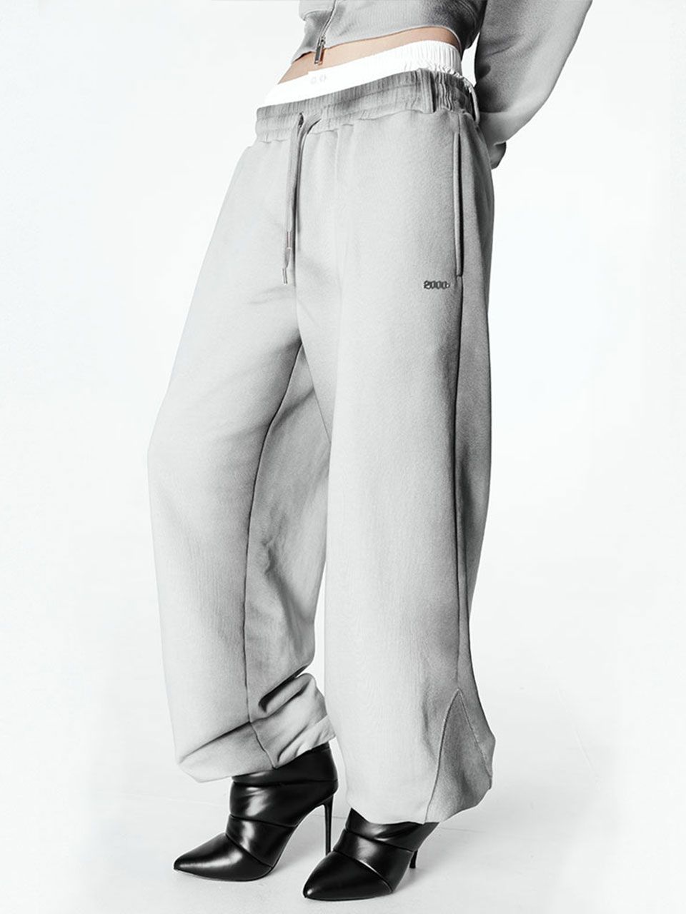 MUSINSA | 2000ARCHIVES MOSS WASHED SWEATPANTS (STONE GREY)