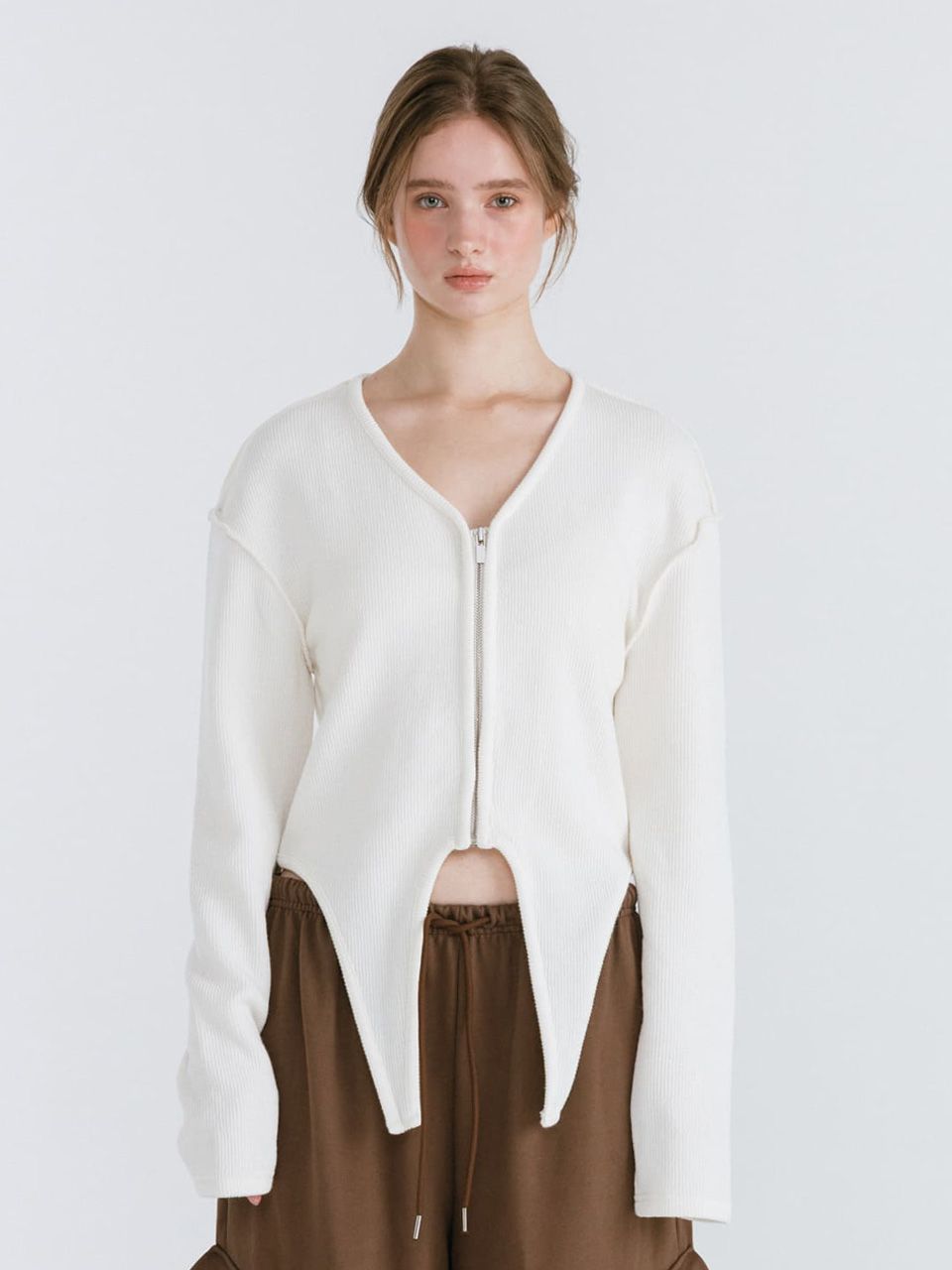 MUSINSA公式 | MOIFAIRE SOFT POINTED HEM CARDIGAN / IVORY