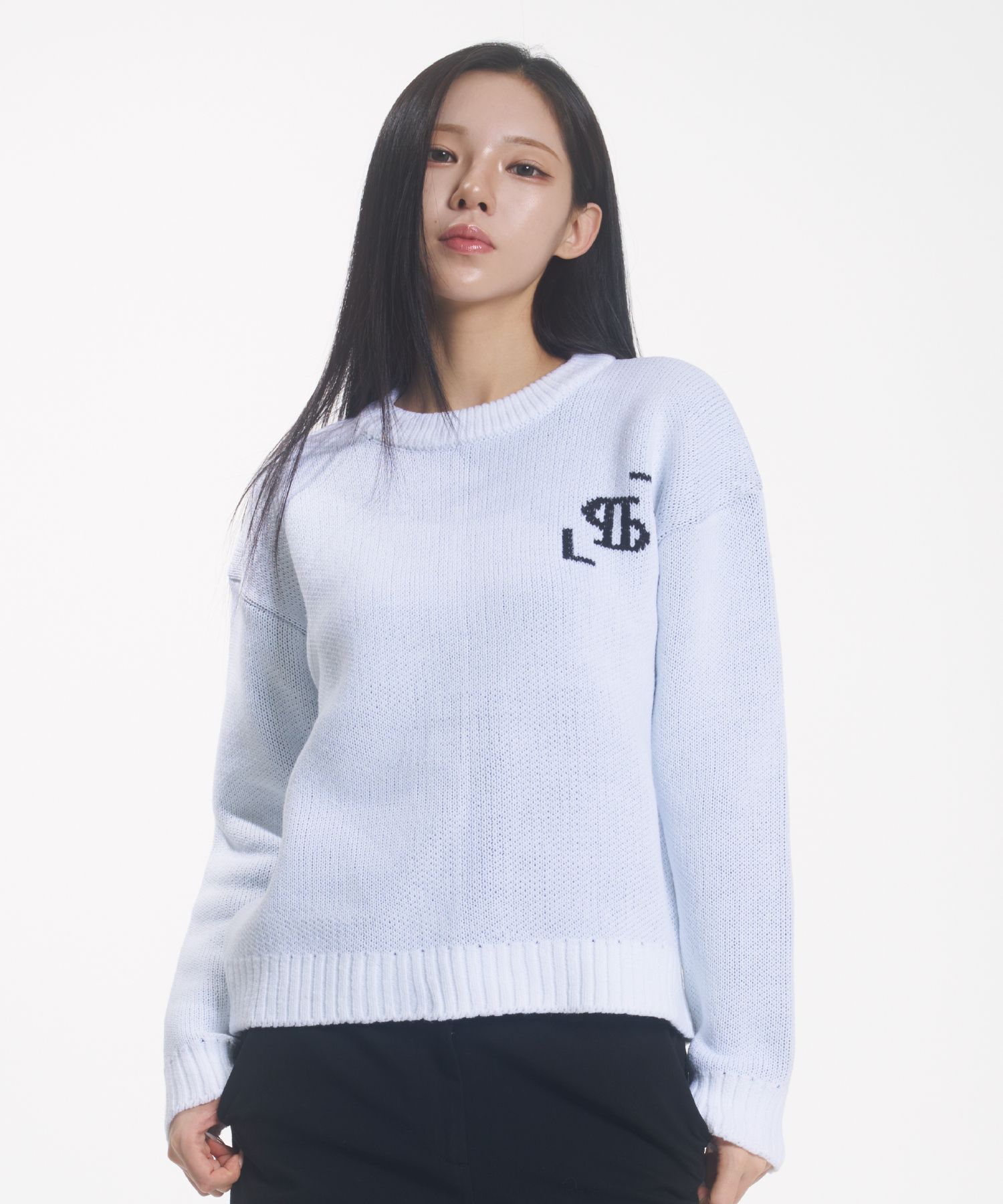 MUSINSA | PENETUS Soft Focus White Knit: The Temperature of a Blurred ...