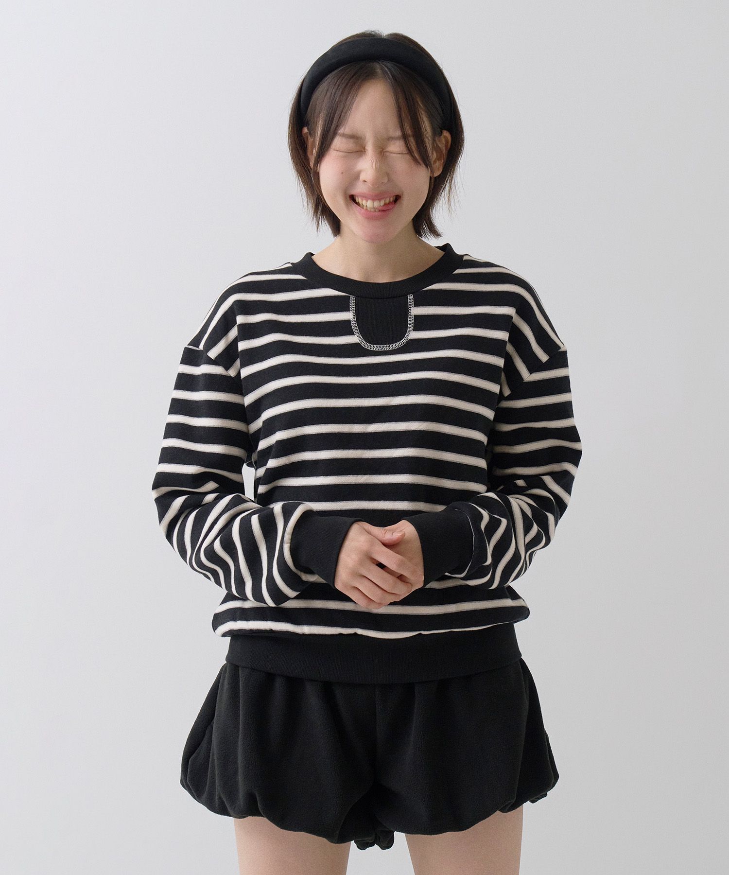 MUSINSA | SAYUU Striped fleece sweatshirt black