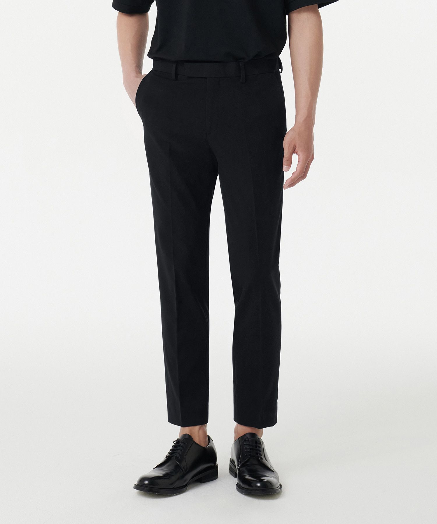 MUSINSA | MUSINSA STANDARD TAPERED HIDDEN ELASTIC WAISTBAND CROPPED ...