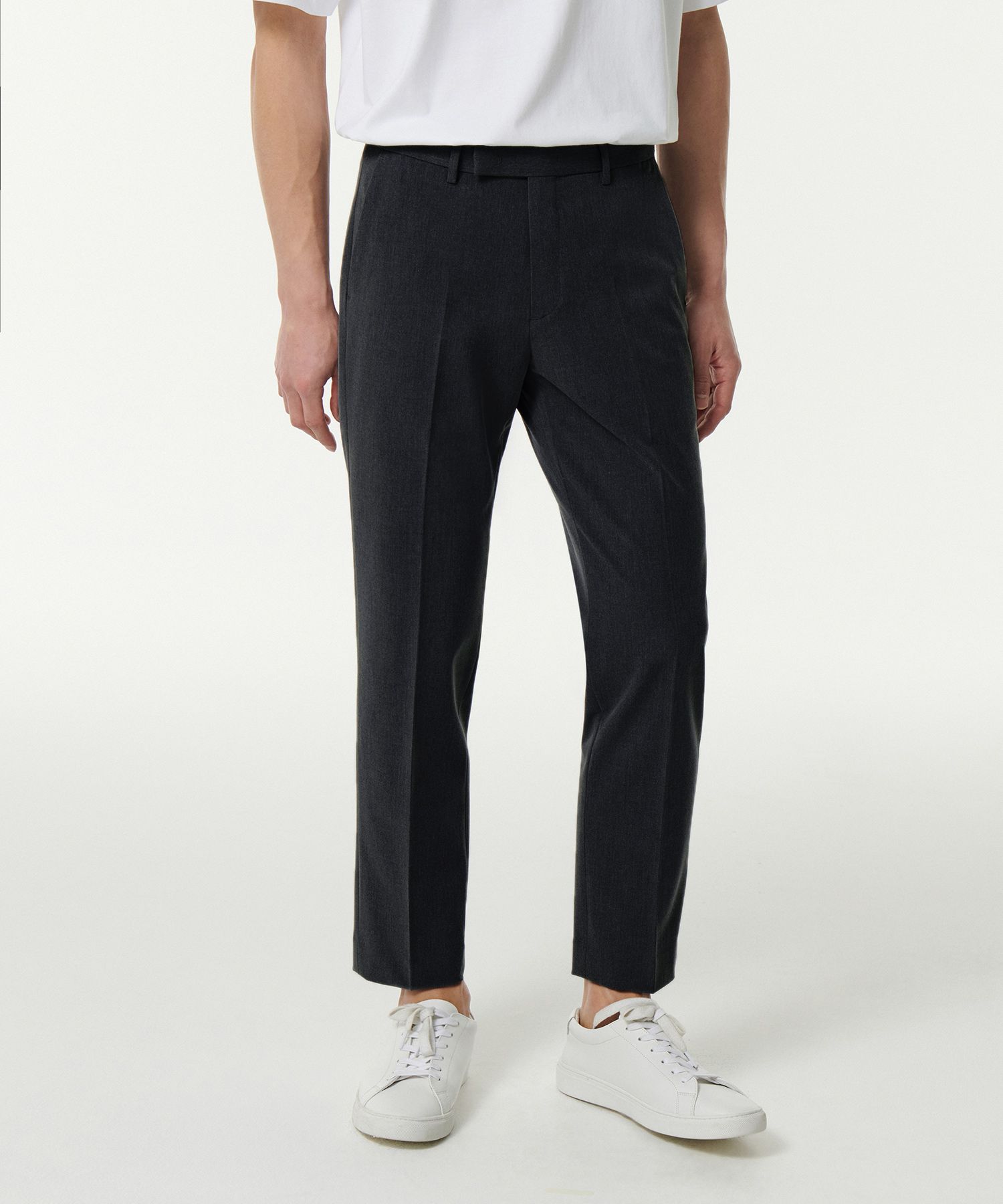 MUSINSA | MUSINSA STANDARD TAPERED HIDDEN ELASTIC WAISTBAND CROPPED ...