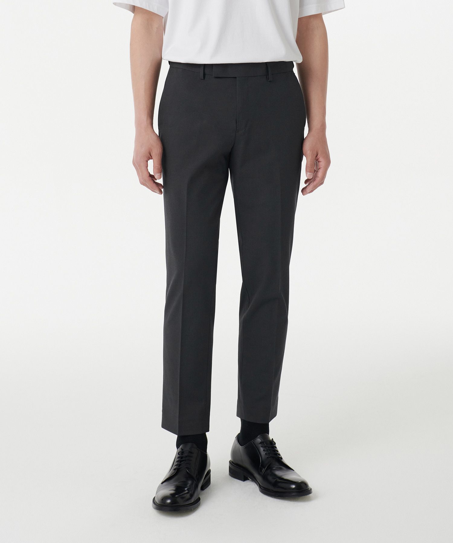 MUSINSA | MUSINSA STANDARD TAPERED HIDDEN ELASTIC WAISTBAND CROPPED ...