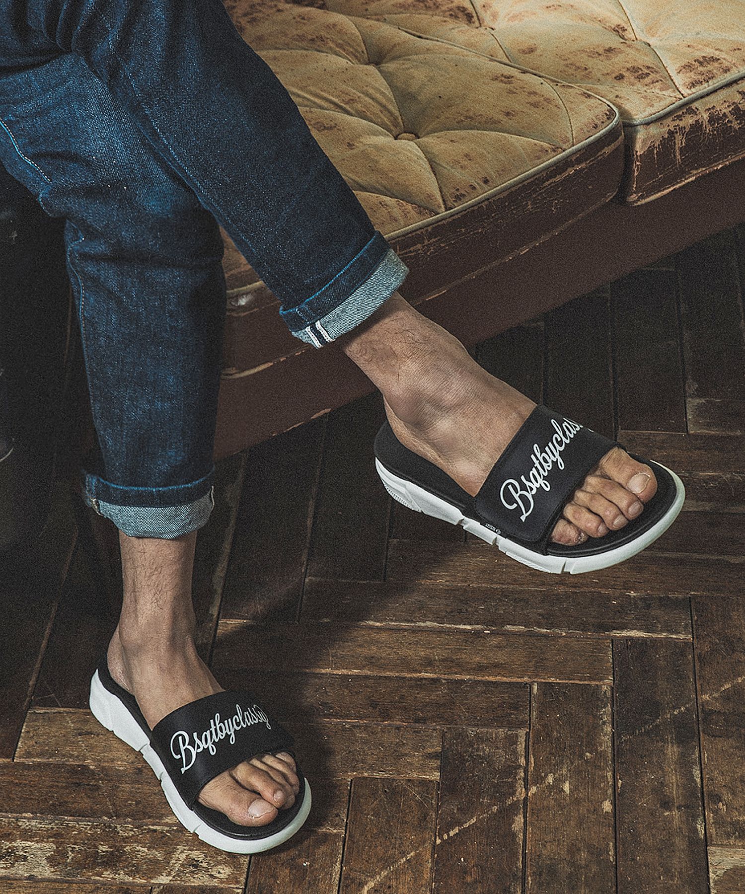 MUSINSA | BSQT BY CLASSY F05 2020 Katarina Velcro Slippers Jet White