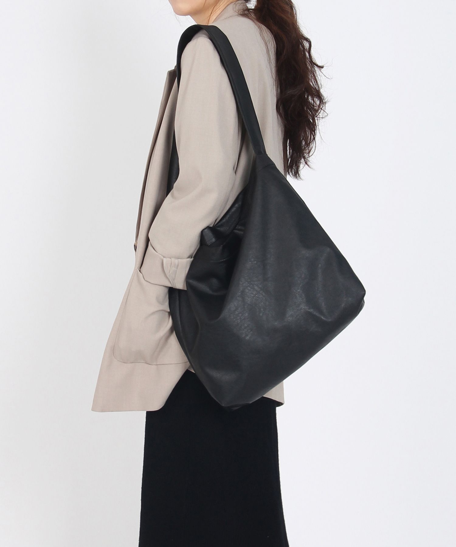 MUSINSA | OROR Loose Bag ORBAG11-006 SINETIC Leather Black