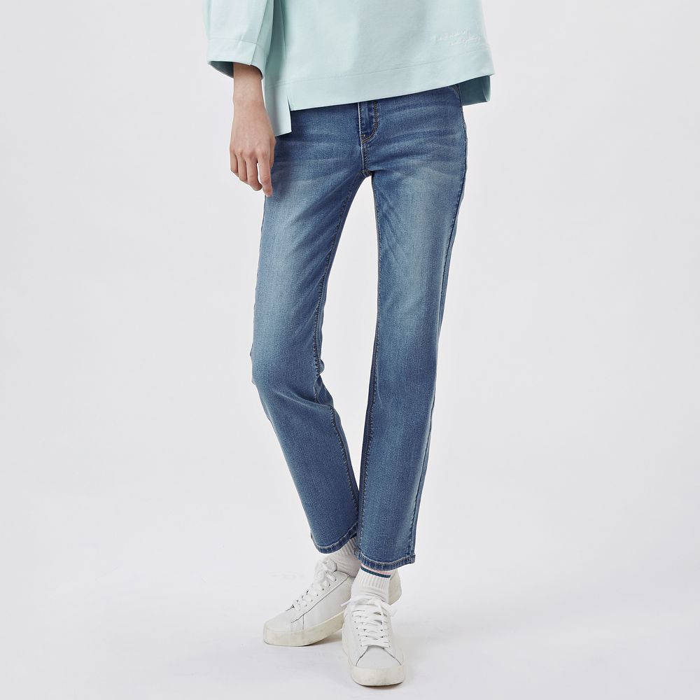 MUSINSA | CHASECULT Women's Hidden Banding Slim Straight Air Jeans ...