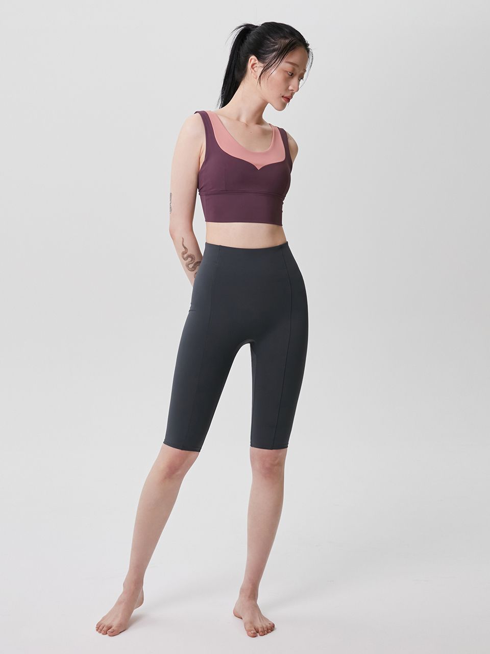 MUSINSA | QUA VINO Powder Bermuda Leggings Part 5 (2colors)