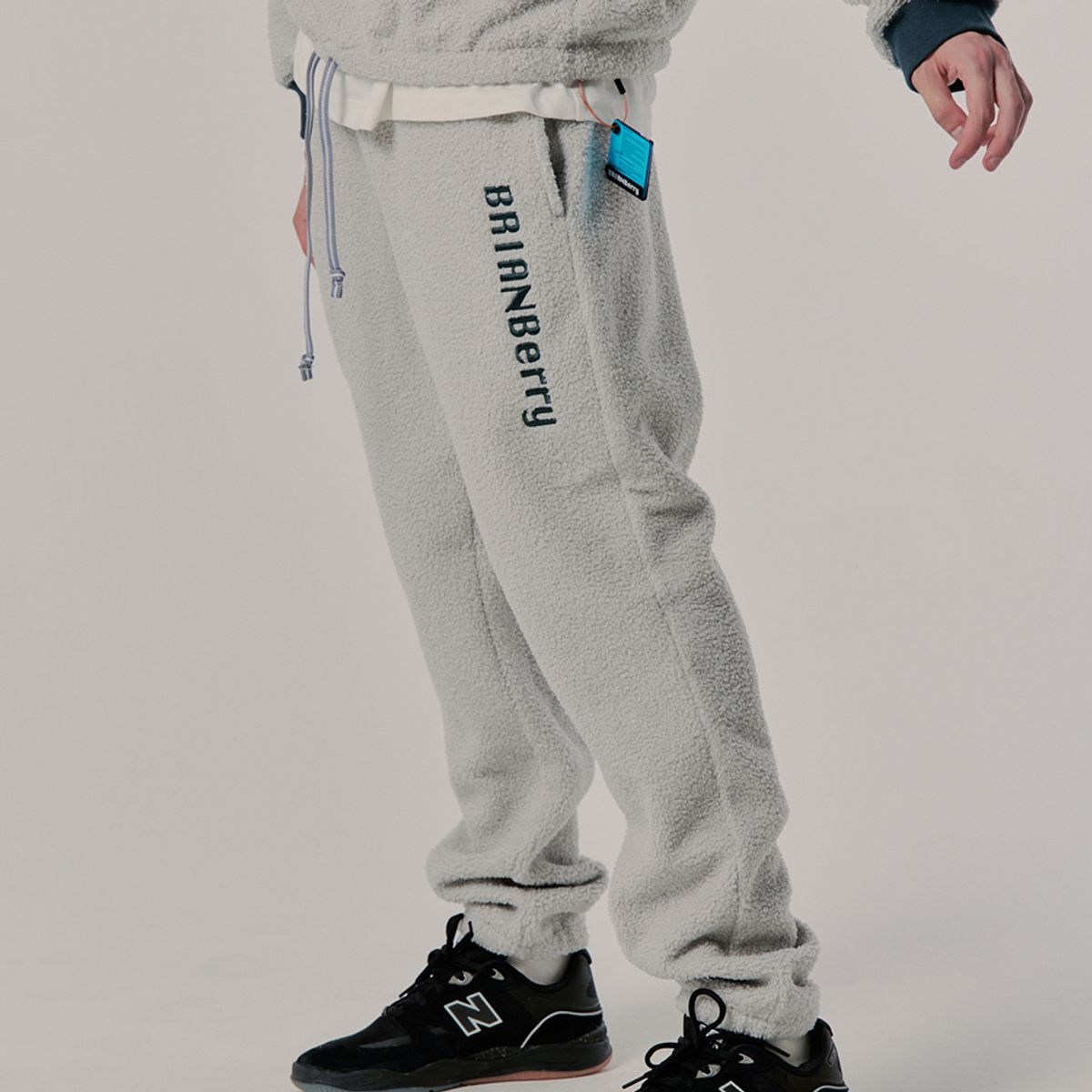 브라이언베리(BRIAN BERRY) BERRYMAN SIGNATURE SET-UP PANTS_L/GREY - 사이즈 & 후기 | 무신사