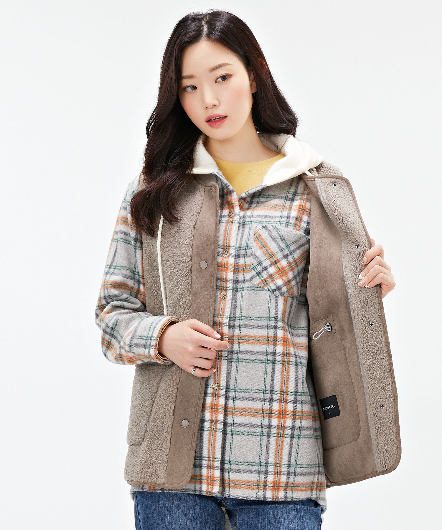 MUSINSA | CHASECULT Women's Dumbleboa String Vest-AFRG7352C08