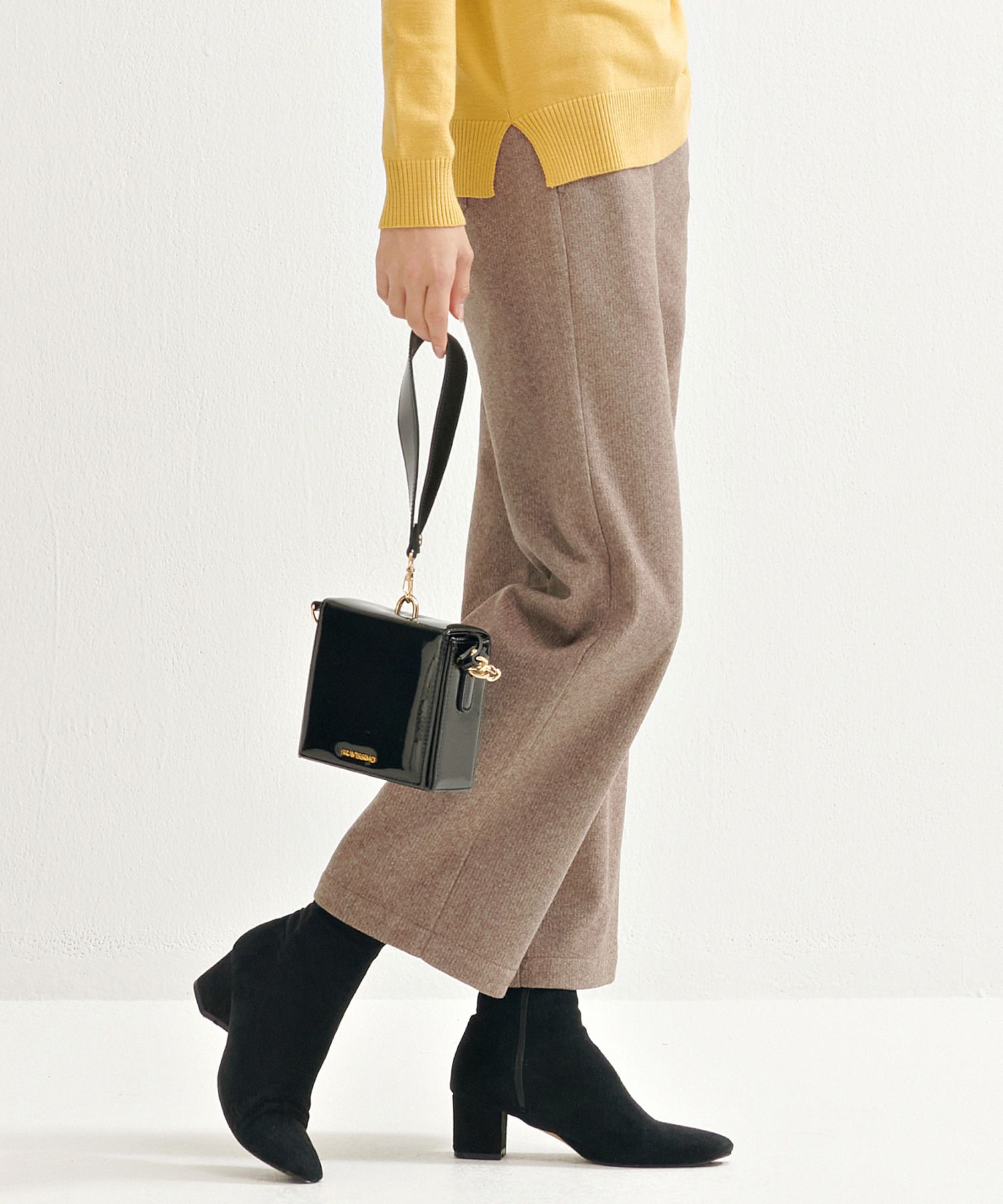 MUSINSA | CHASECULT Women's Semi-Wide Wool Pants - AGRG2255E08