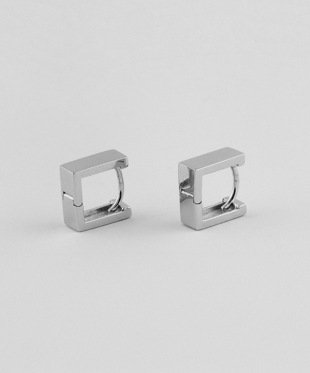 MUSINSA | QUARQOR #7714 silver92.5 EARRING