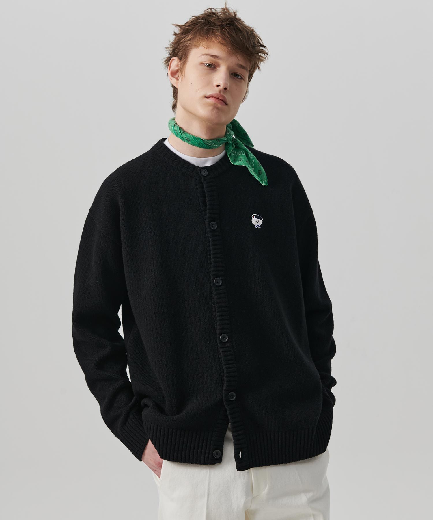 MUSINSA | BEYOND CLOSET ILP SIGNATURE LOGO PATCH ROUND CARDIGAN BLACK