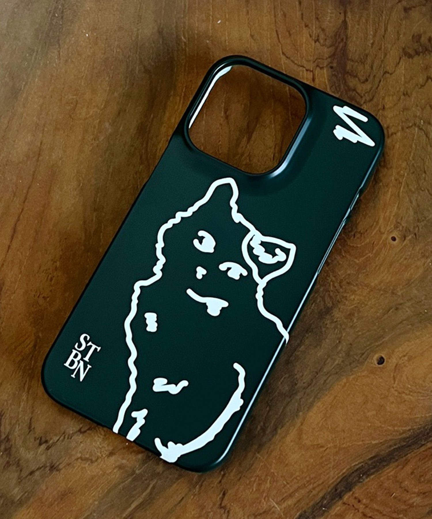 MUSINSA | BONIEE Cat Symbol Cat iPhone Phone Case Dark Green