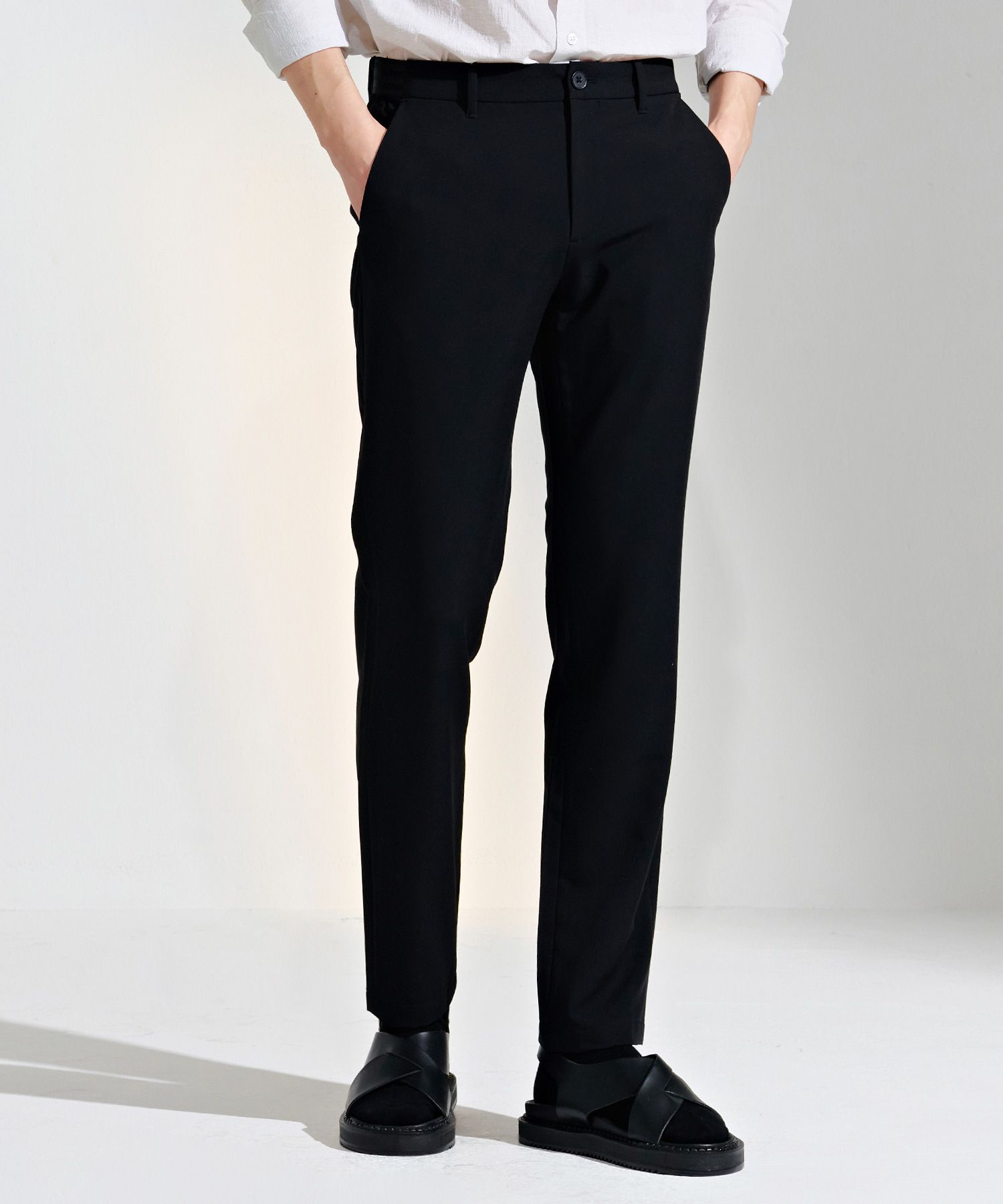 MUSINSA | CHASECULT Men's Tapered Side Banding Slacks-BARK2211B03