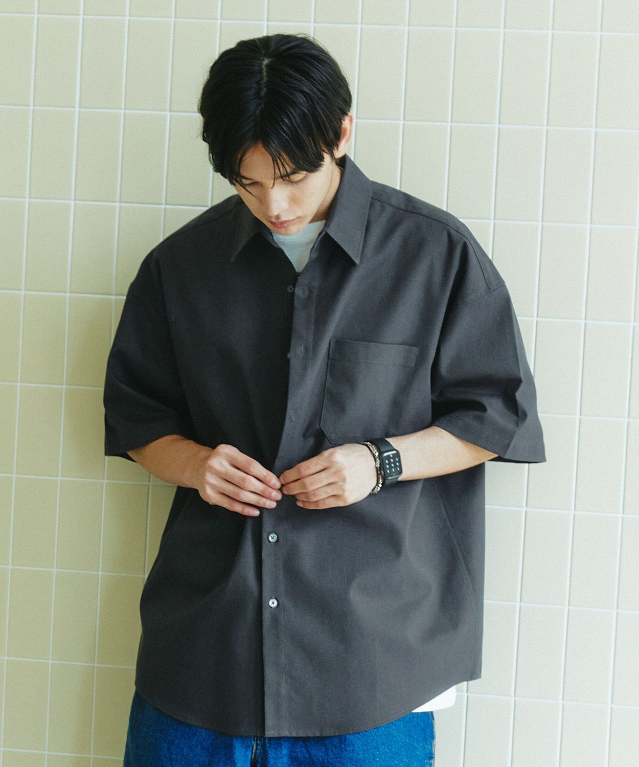 MUSINSA | LEIRE Linen Pocket Overfit Short Sleeve Shirt [Charcoal]