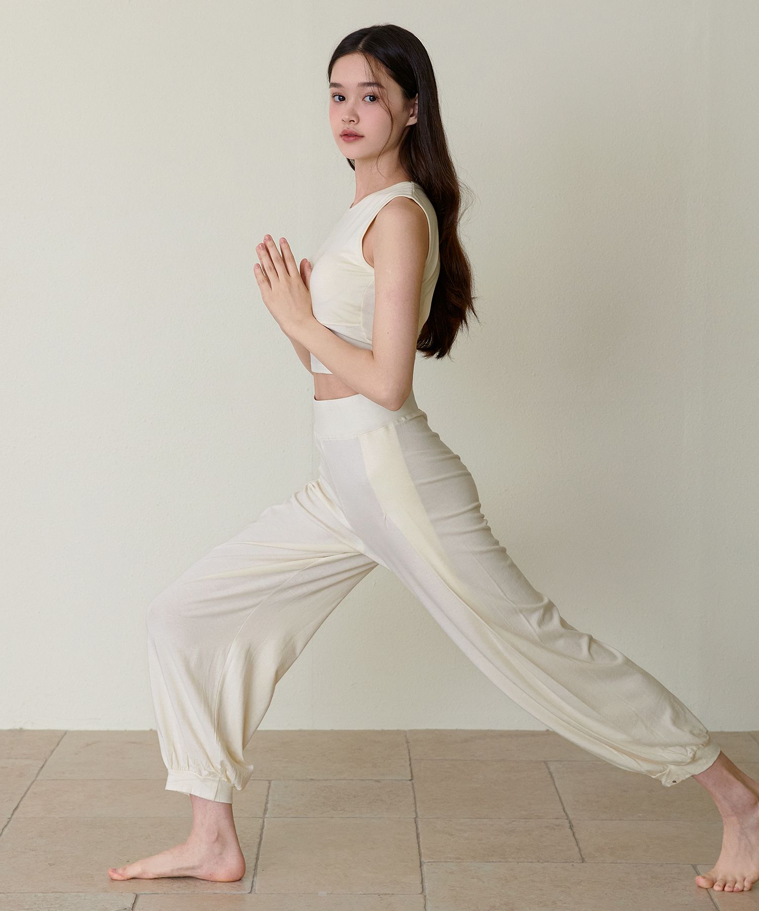 MUSINSA | CONCHWEAR Yoga-like Pintuck Pants (Butter Lemon)