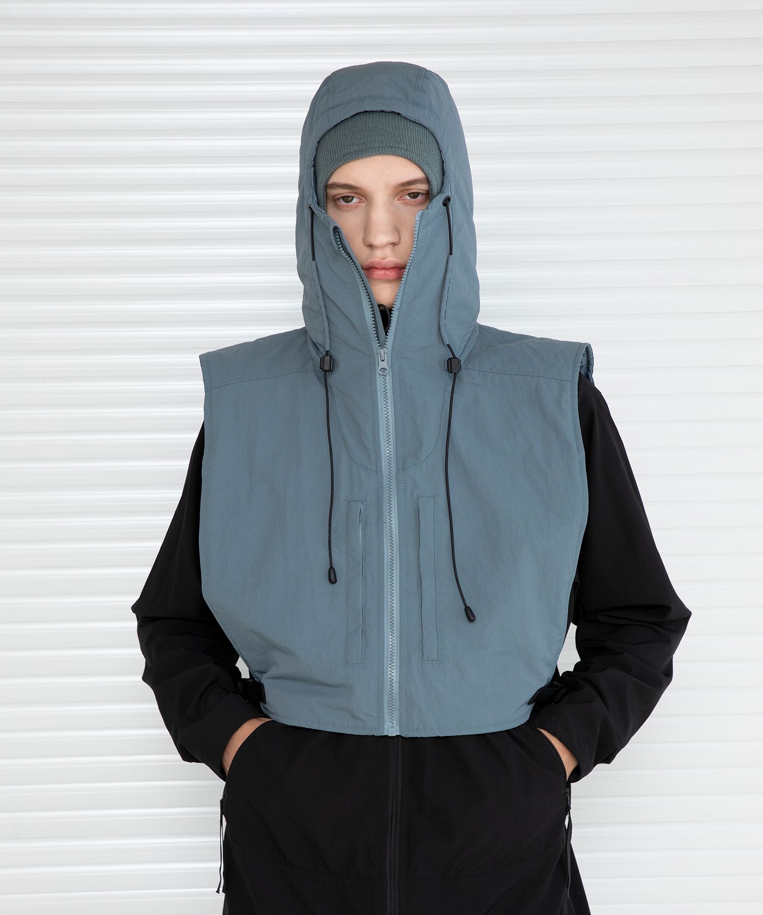 MUSINSA | GLACK GJ018 Satyr Half Vest (TEEL BLUE)