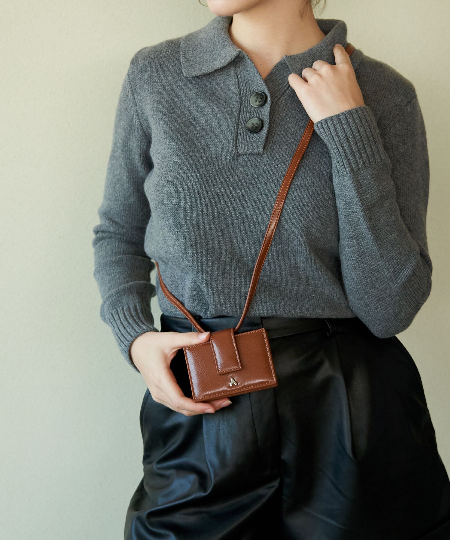 MUSINSA | VALLUAT Coy mini wallet_Brown