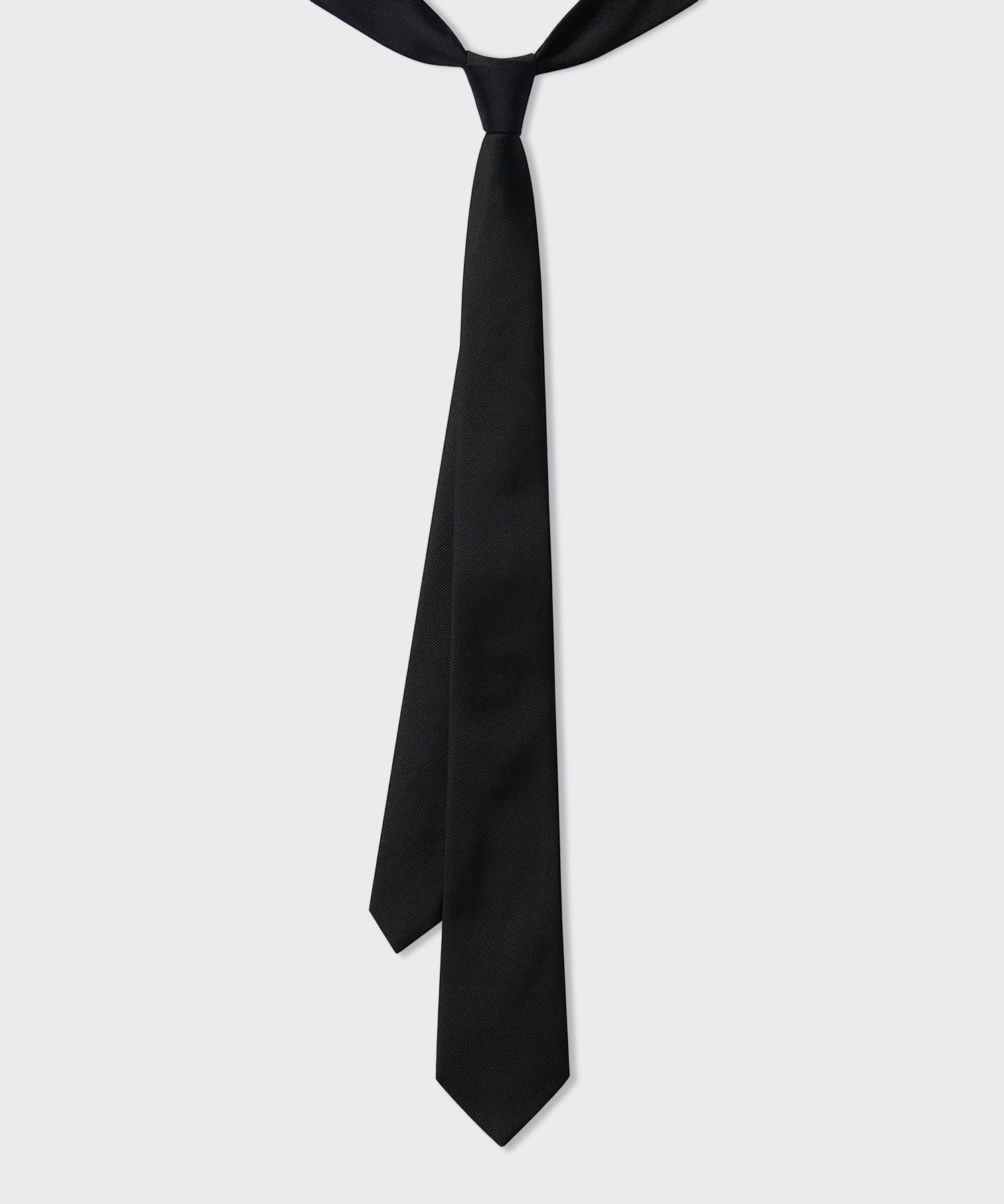 MUSINSA | MUSINSA STANDARD Silk Narrow Solid Necktie [Black]