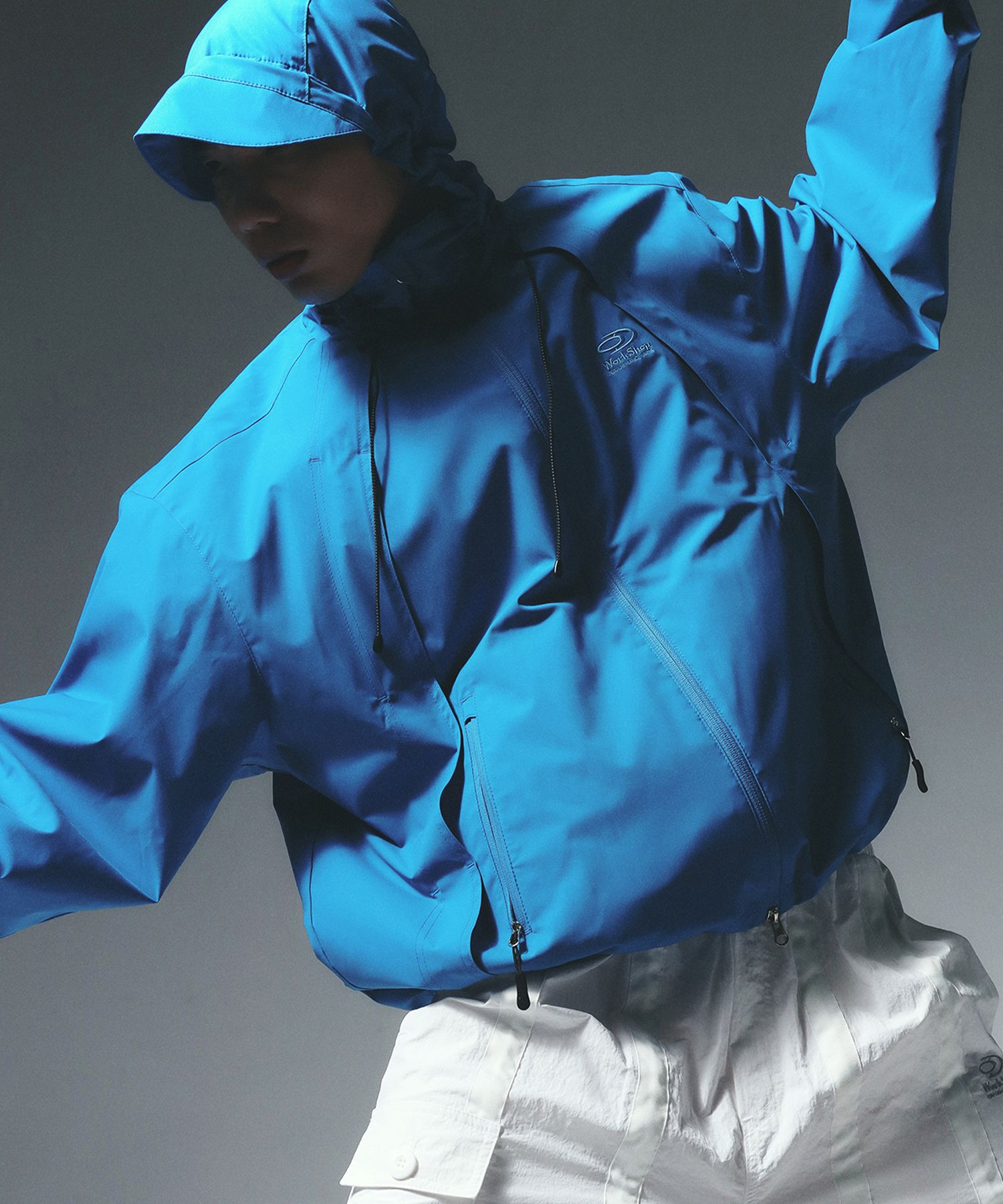 MUSINSA | TRAVEL Wing Open Windbreaker Ocean Blue