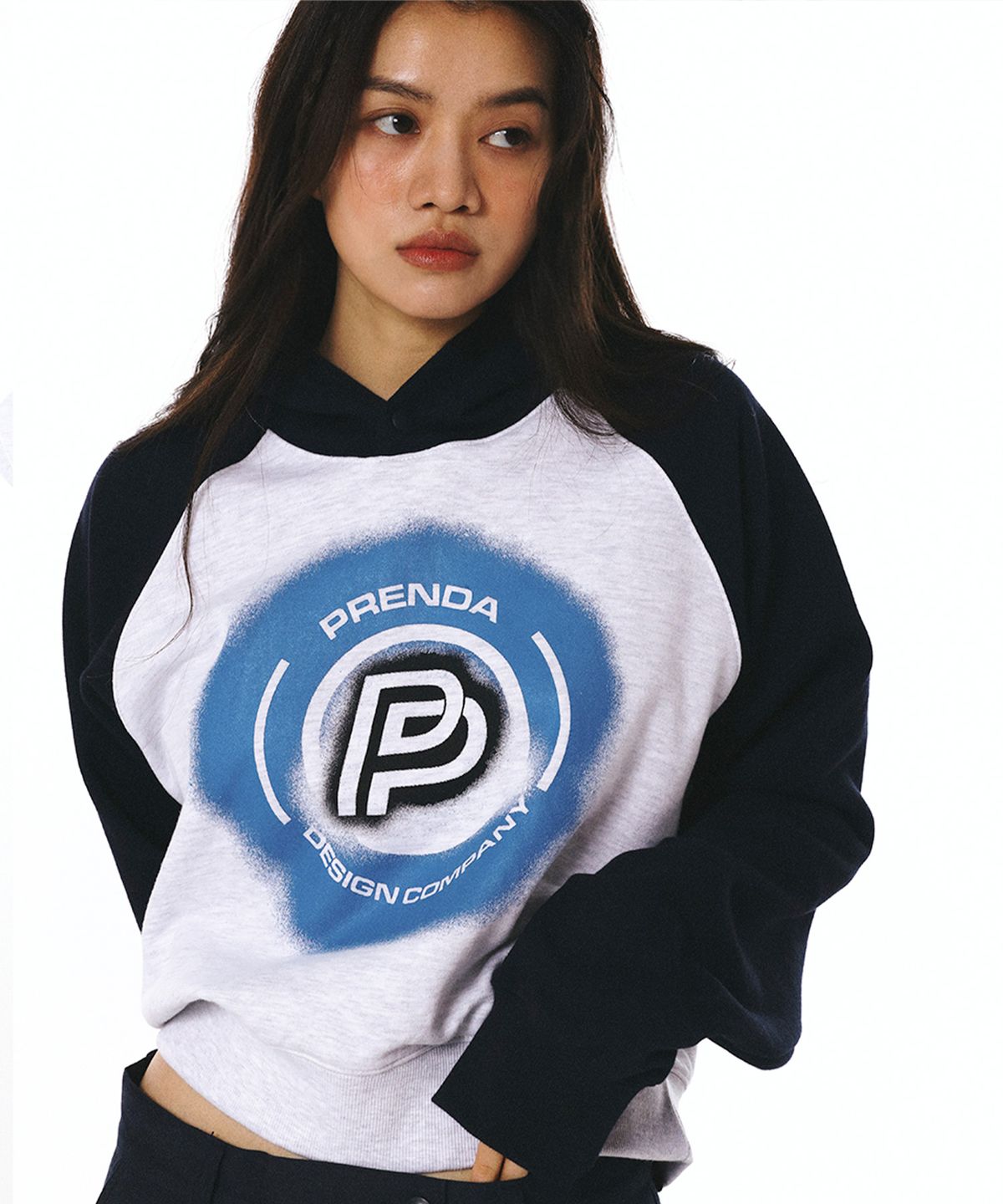 PRENDA COMBINATION SPRAY LOGO HOODIE