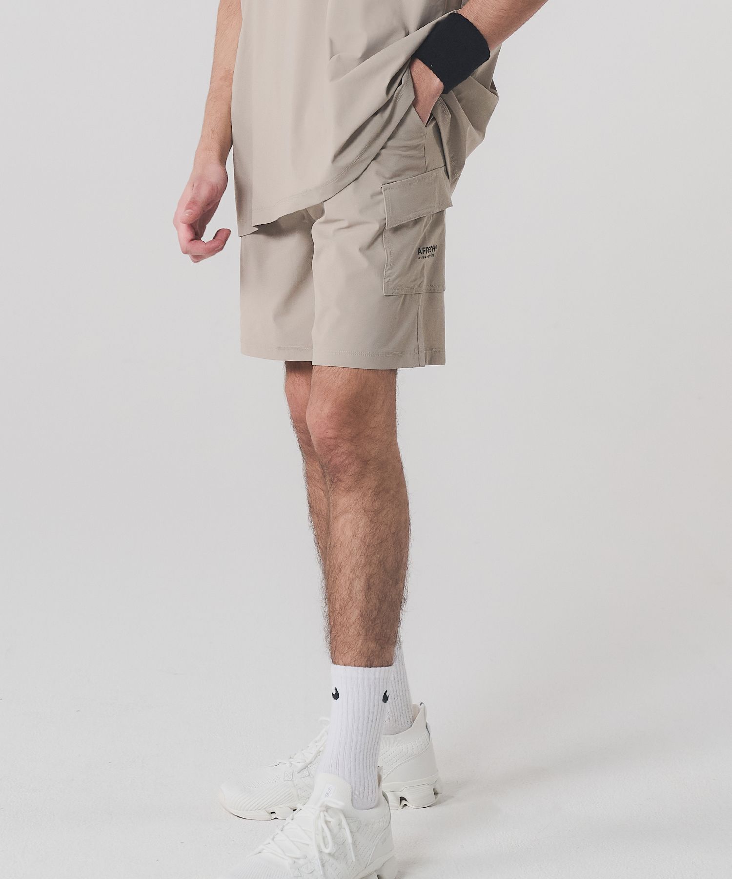 MUSINSA | AFRESH Air Stretch Cargo Shorts_Sand Beige Training