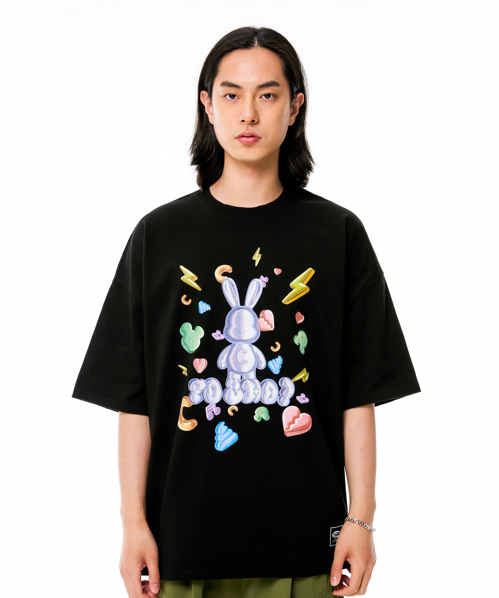 MUSINSA | CRUMP Chrome Rabbit T-Shirt [Black]