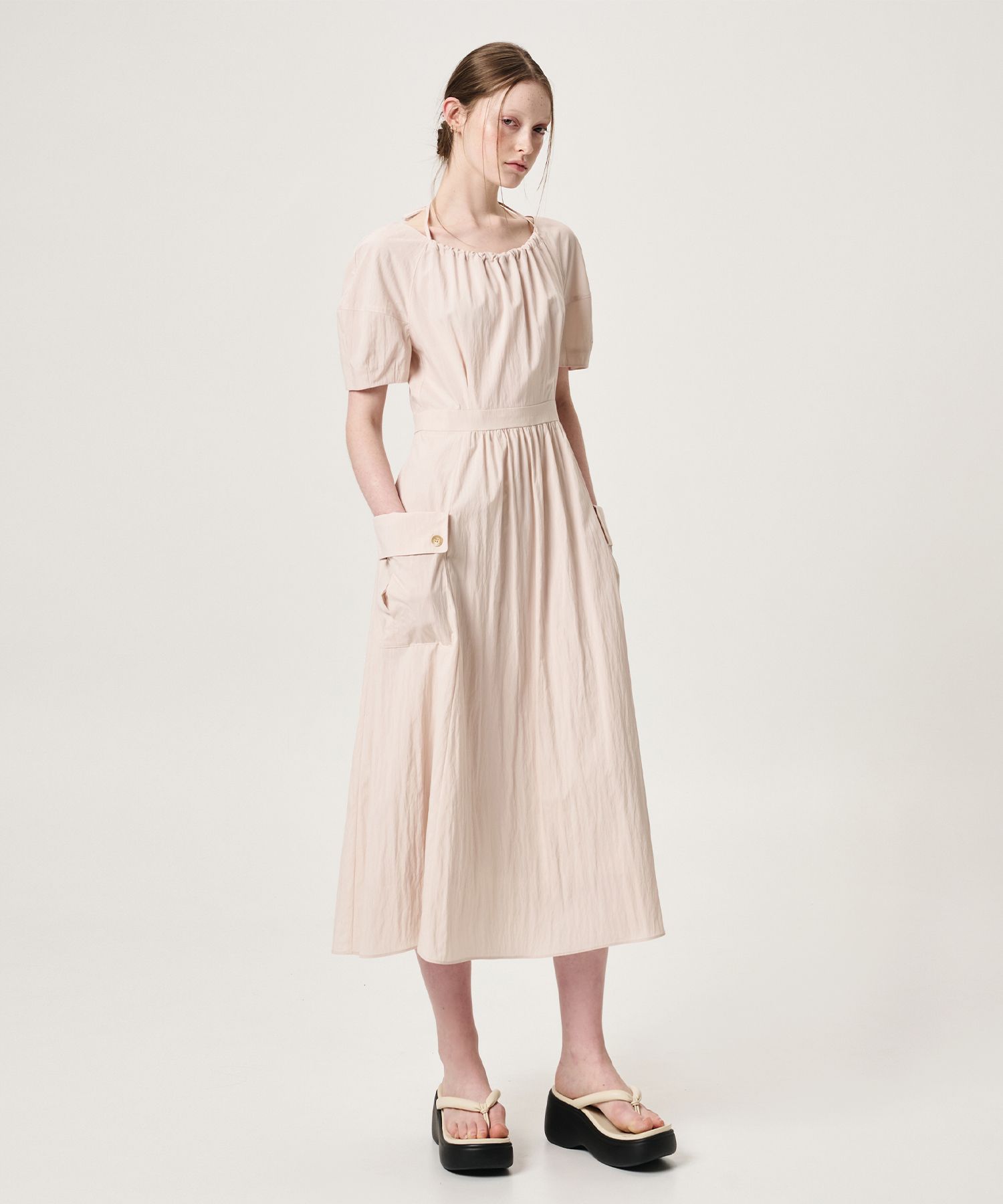 MUSINSA公式 | ETMON Neck String Pocket Dress, Pink