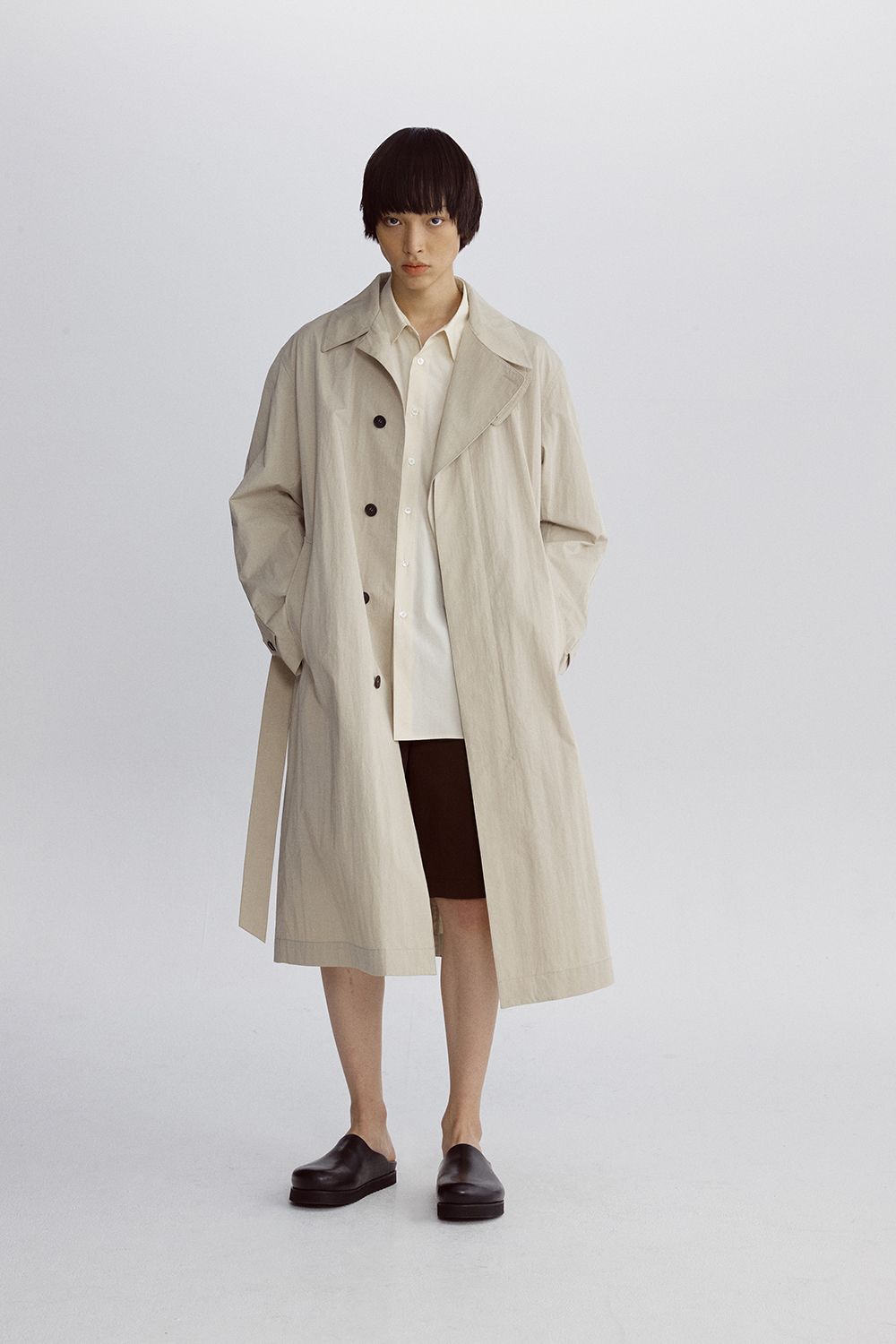 MUSINSA | HEUTE OVERSIZED LAPEL MAC COAT LIGHT BEIGE