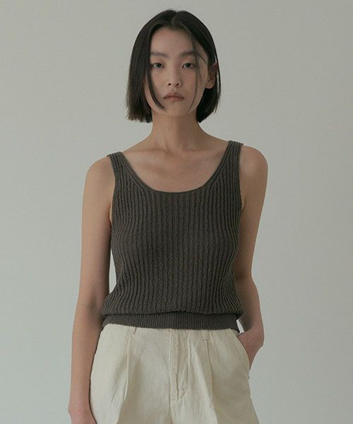 MUSINSA | LINGSEOUL boucled sleeveless knit-brown