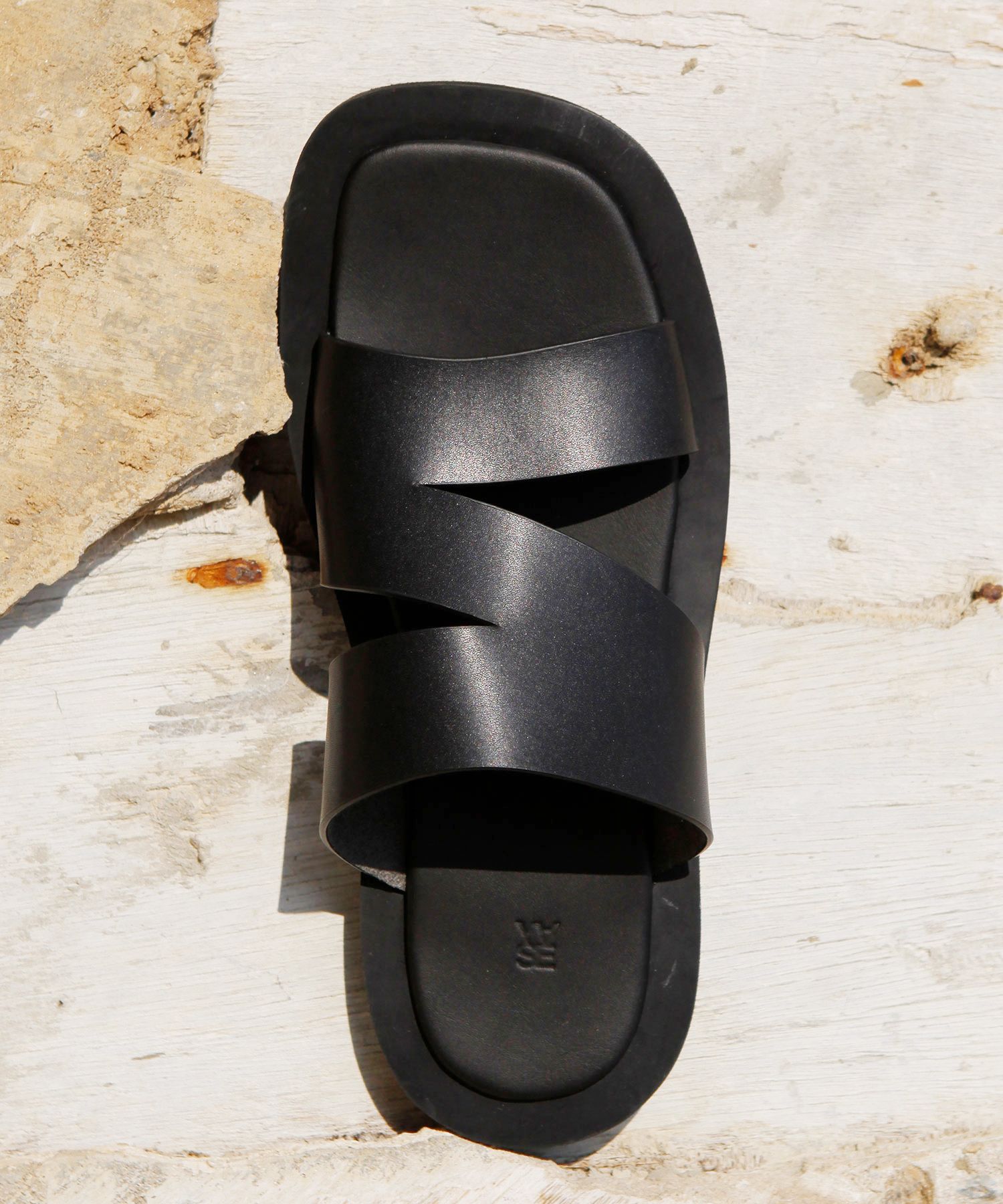 MUSINSA | YASE Berlin Square Slide Leather Black