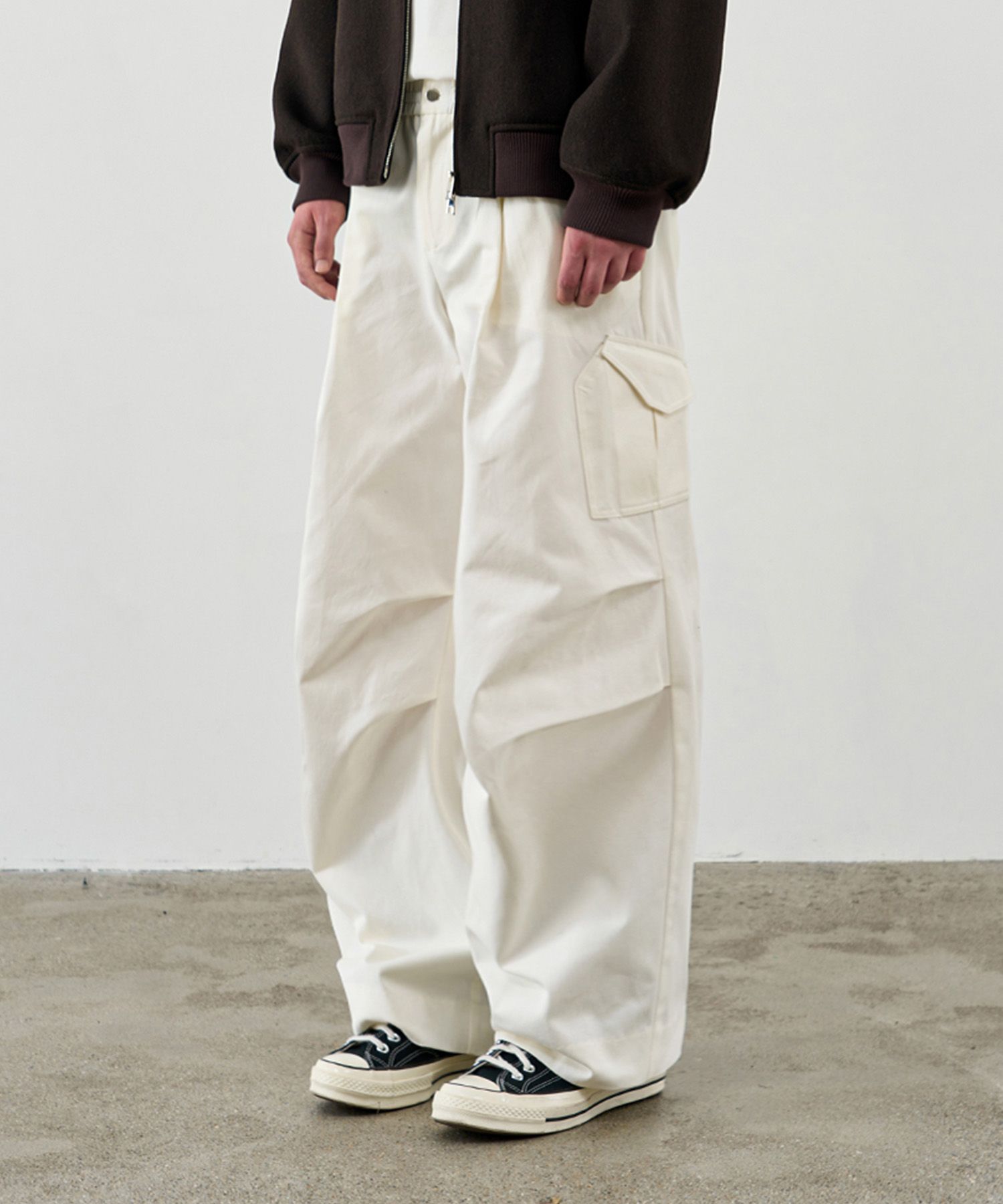 MUSINSA | DRAW FIT Cargo Parachute Chino Pants [OFF WHITE]