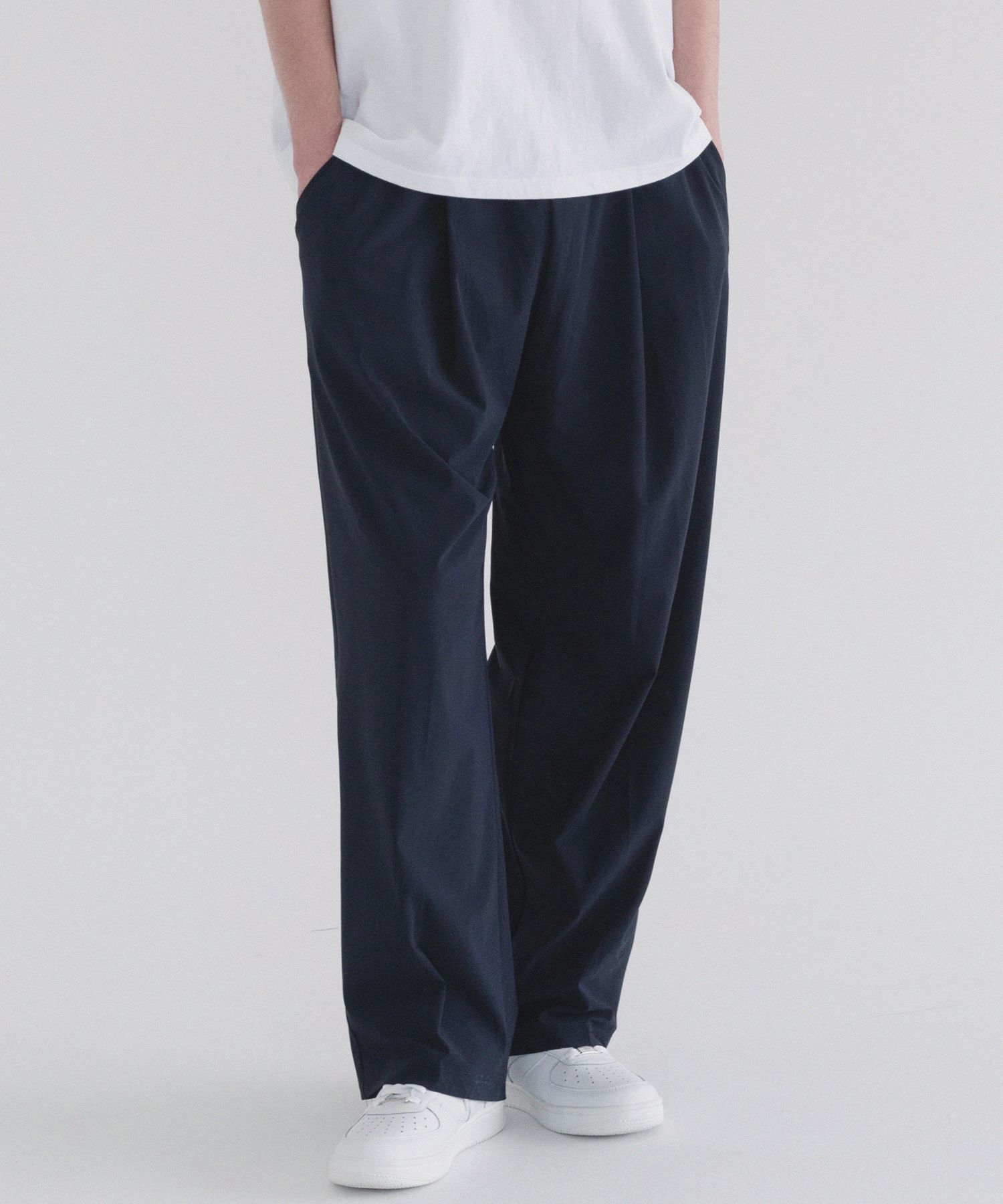MUSINSA | PIANER Cooltandard Spandex One Pleat Wide Training Pants (Navy)