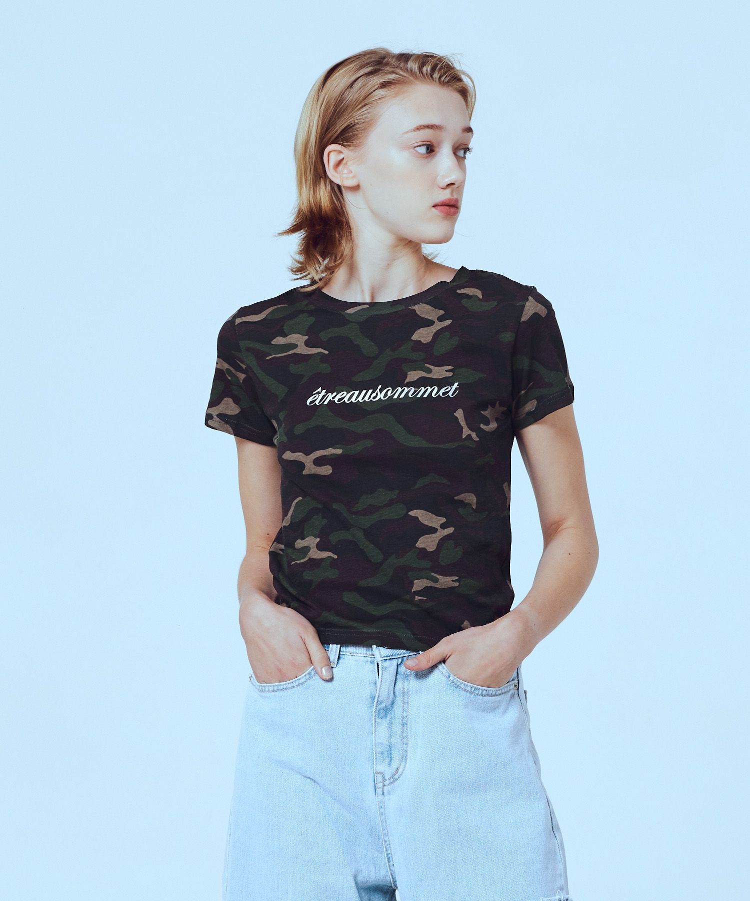 MUSINSA | ETRE AU SOMMET Military Logo Half Tee (Green)