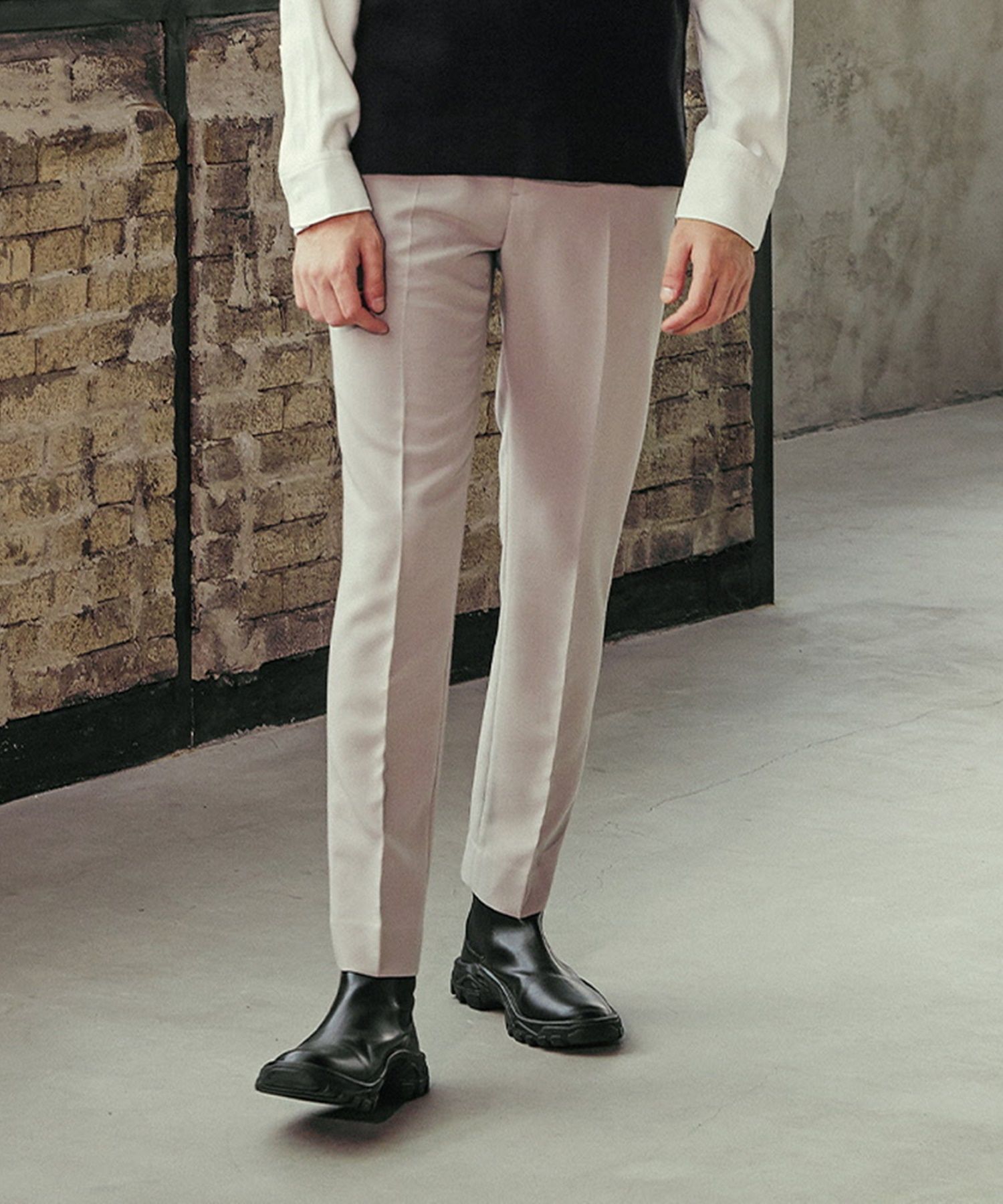MUSINSA | AD HOC Men's Hidden Elastic Band Slacks (BEIGE)