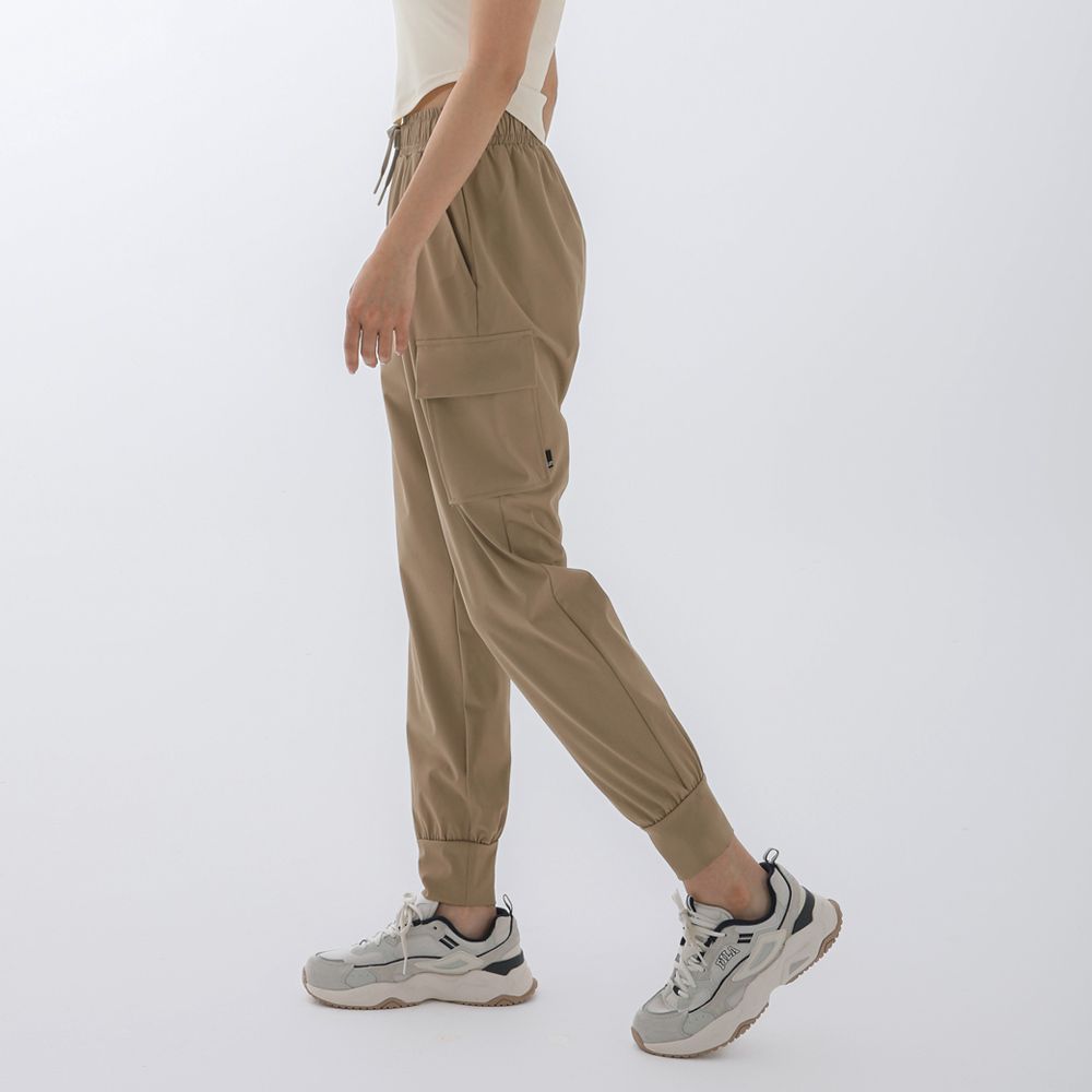 MUSINSA | SKULLPIG [SWP23029-04] Flex Venturi Cargo Jogger Pants Peanut ...