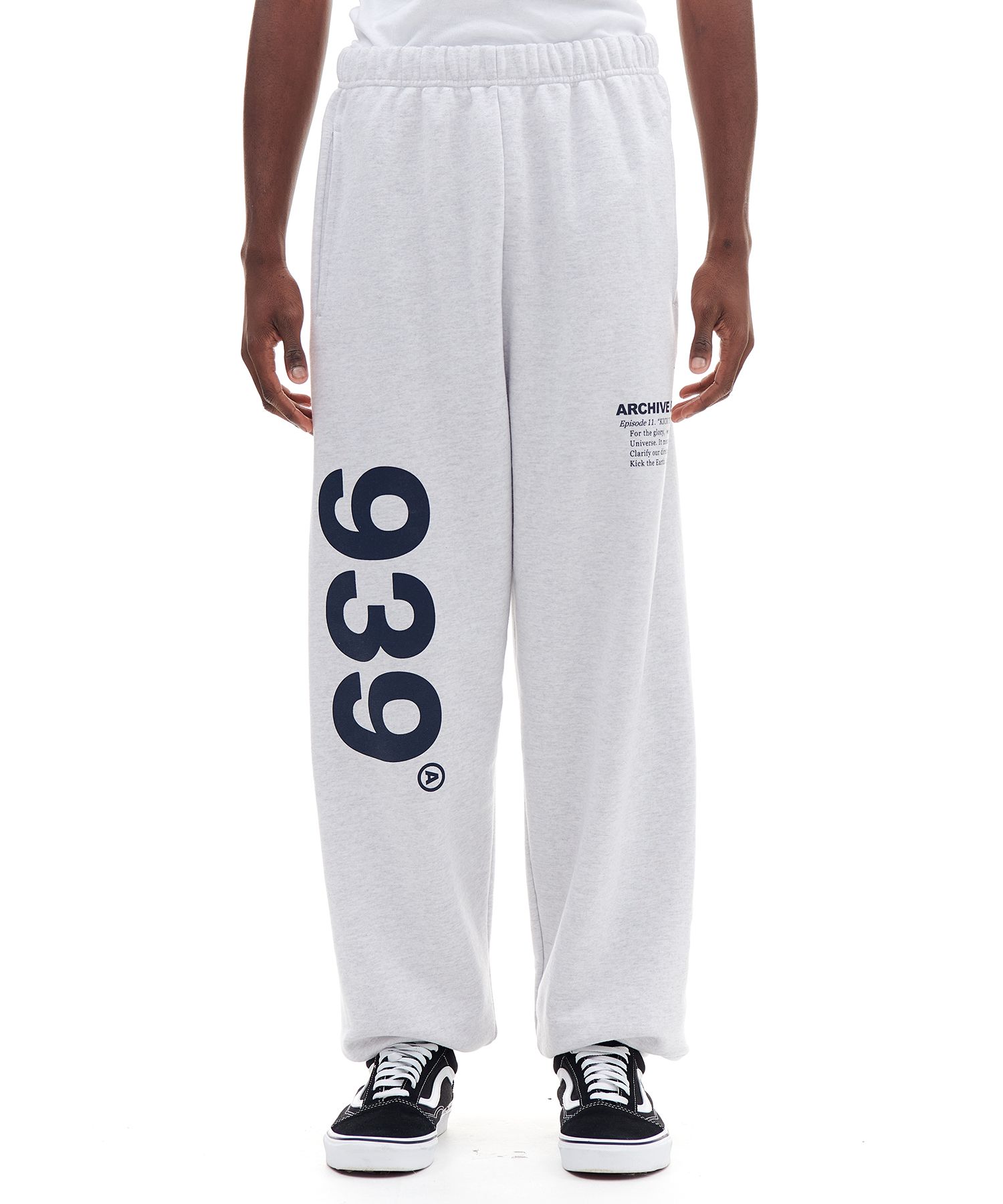 MUSINSA | ARCHIVE BOLD 939 LOGO SWEAT PANTS (LIGHT GRAY)