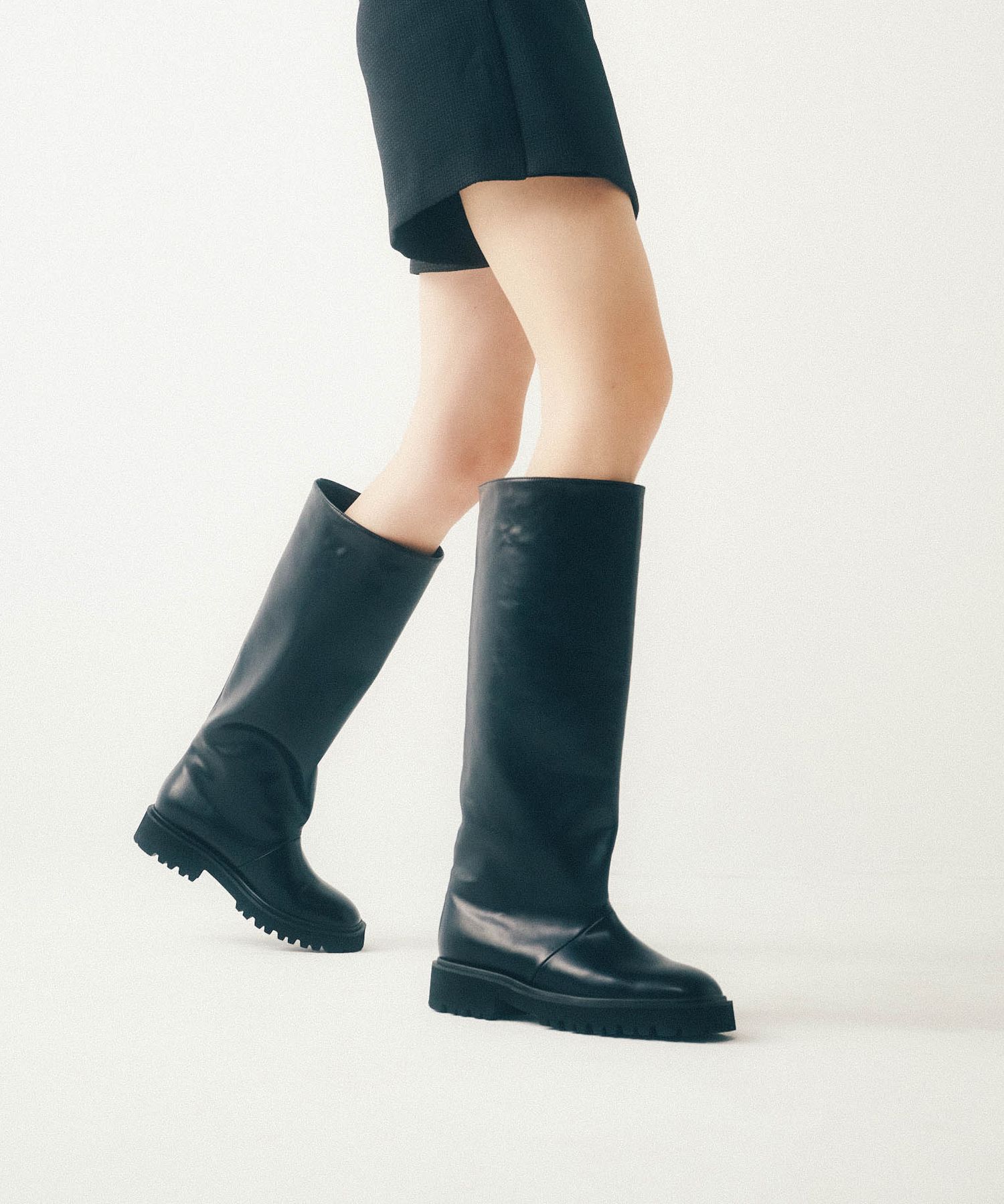 MUSINSA公式 | SALT AND CHOCOLATE Chunky heel wide long boots 412348004 ...
