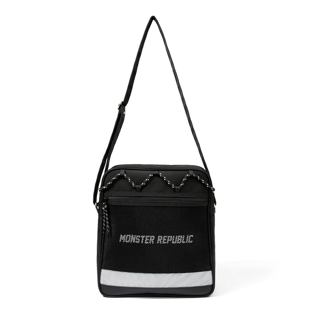 MUSINSA公式 | MONSTER REPUBLIC MAX WHITE CROSS BAG #001
