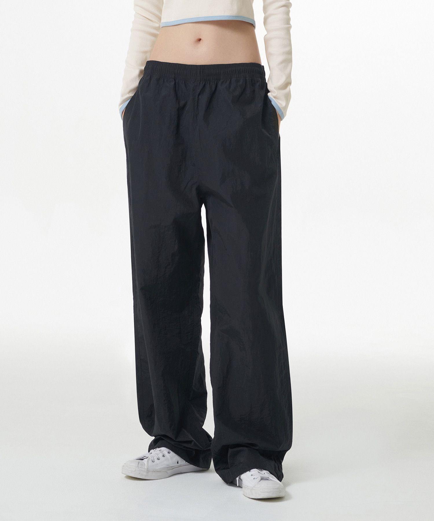 MUSINSA | MUSINSA STANDARD WOMAN Women's Nylon Wide String Pants [Dark ...