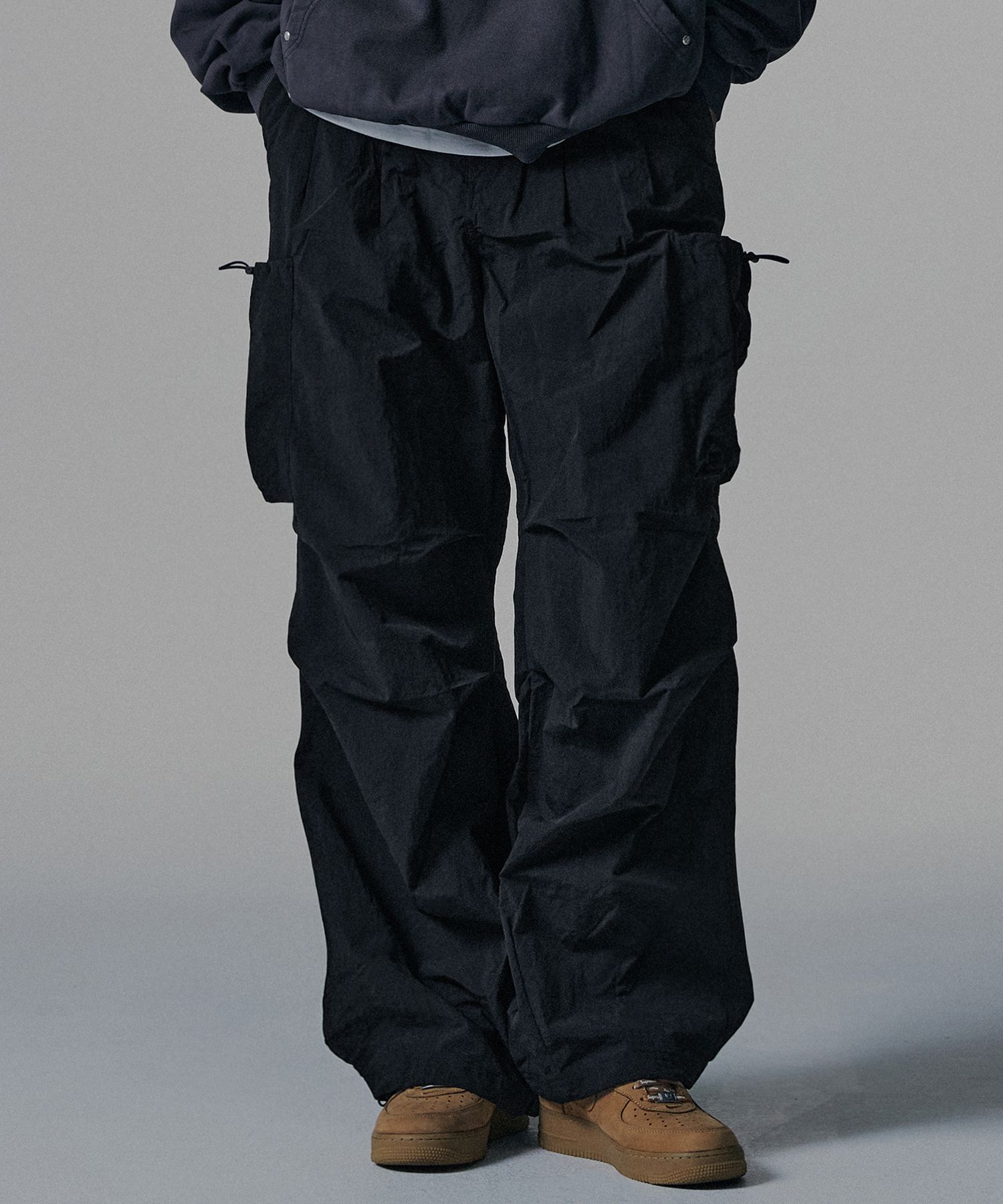 MUSINSA | NOT4NERD Nylon Big Pocket Parachute Pants - Black