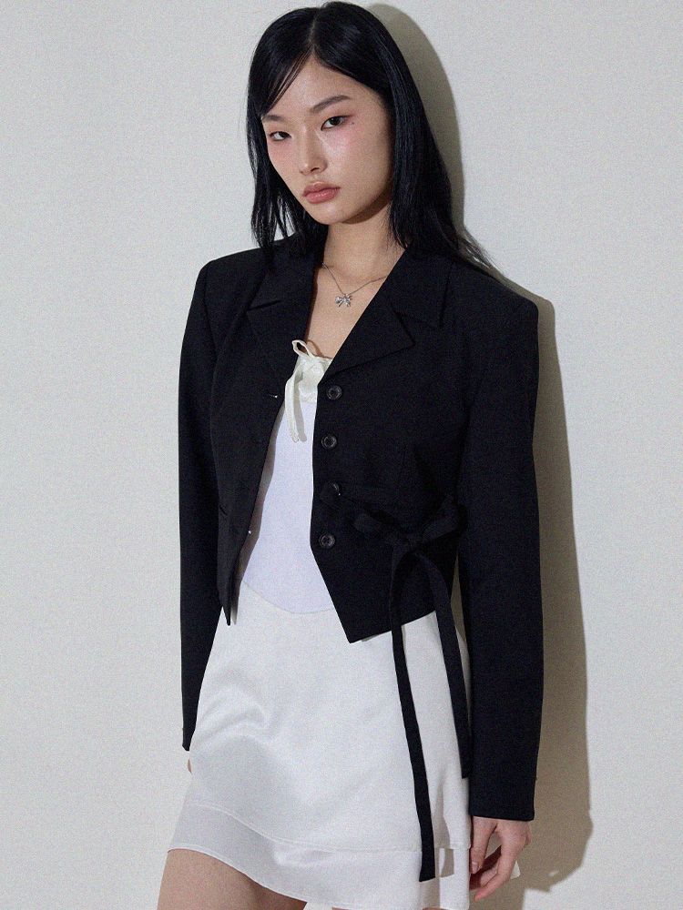 MUSINSA | ITOV SEOUL Crop Ribbon Blazer