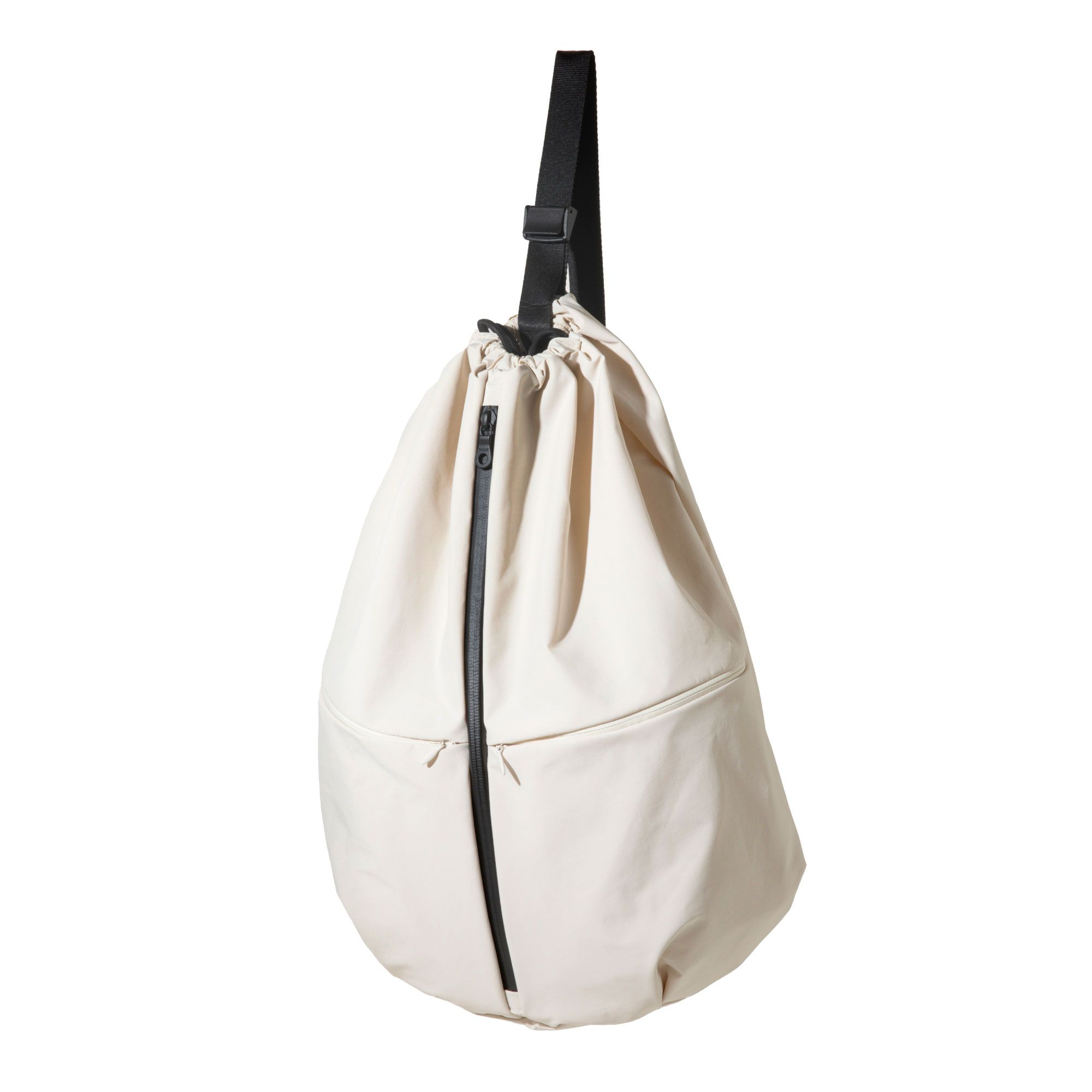 MUSINSA公式 | MAZI UNTITLED Bundle Bag (Ivory)