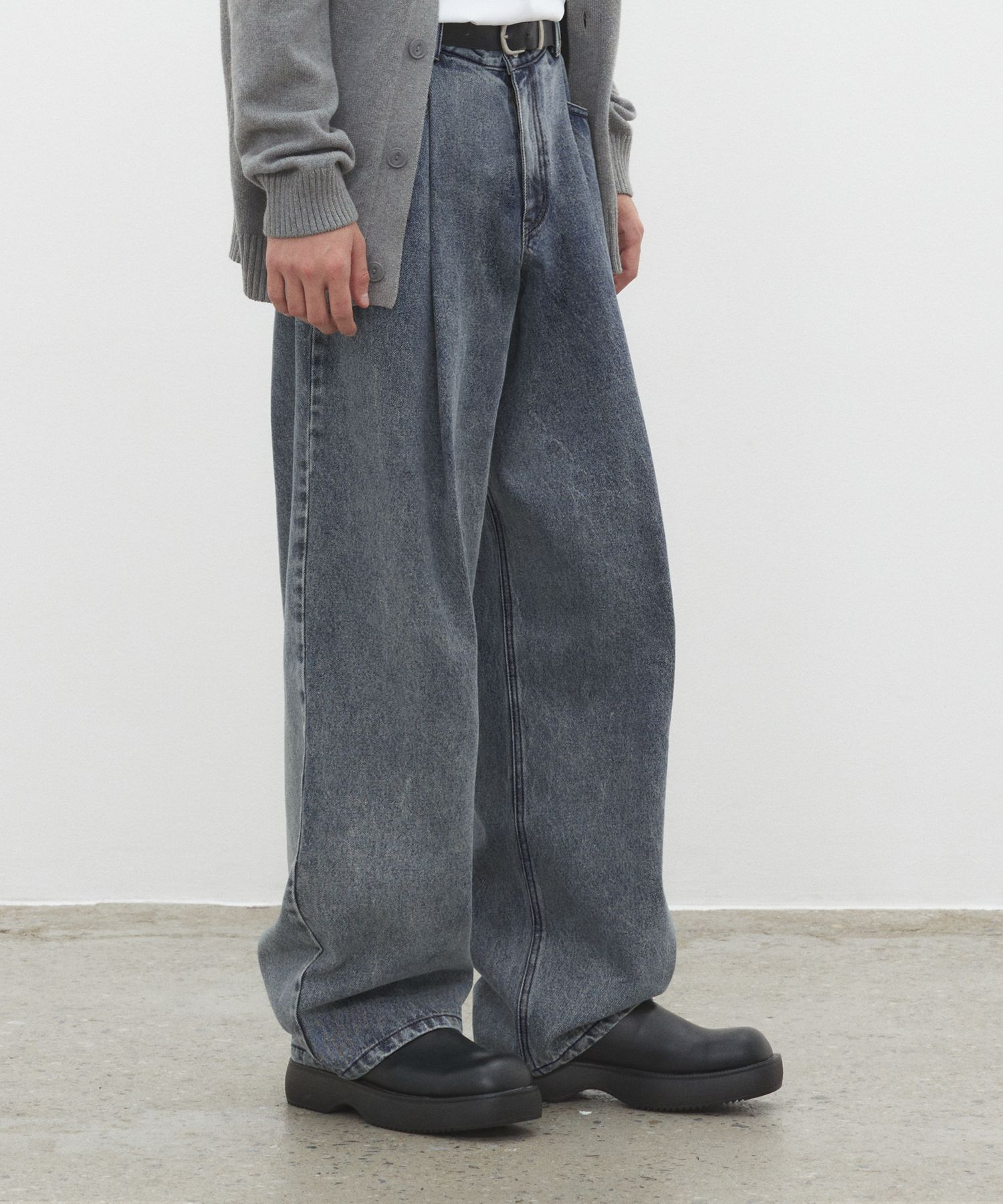 MUSINSA | DECET Deep Pleats Wide Jeans DCPT030STNGRBlue