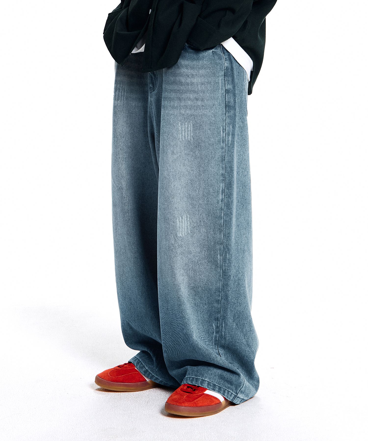 MUSINSA | FILLUMINATE Damage Washed-out Denim Pants - Sky Blue