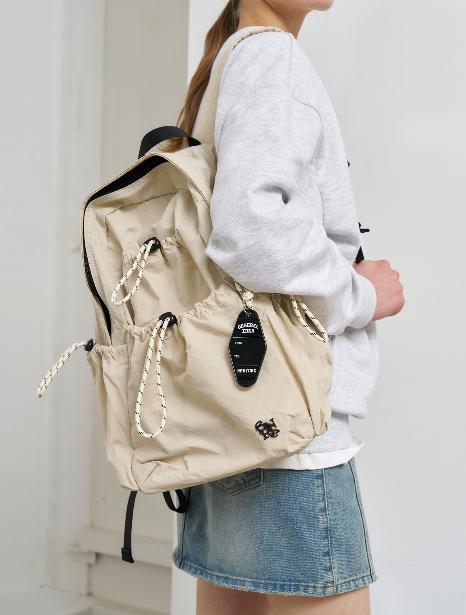 MUSINSA公式 | GENERAL IDEA Utility Backpack [IVORY] / SBD2U92002